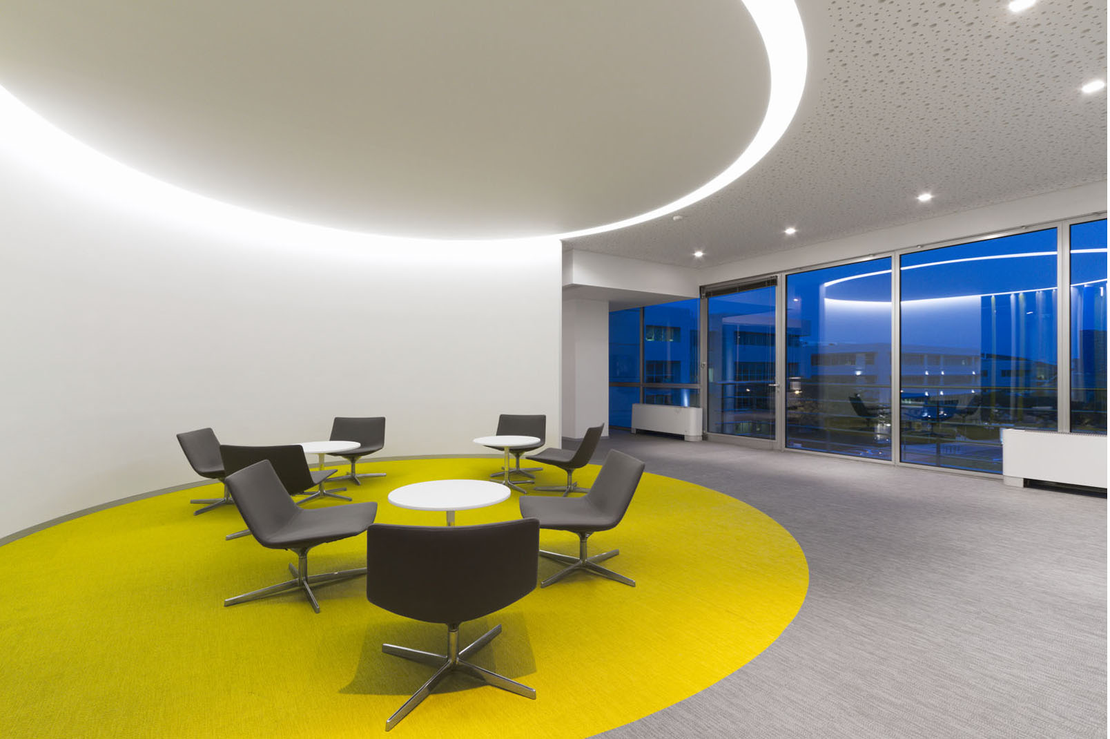 Sanofi — Vector Mais