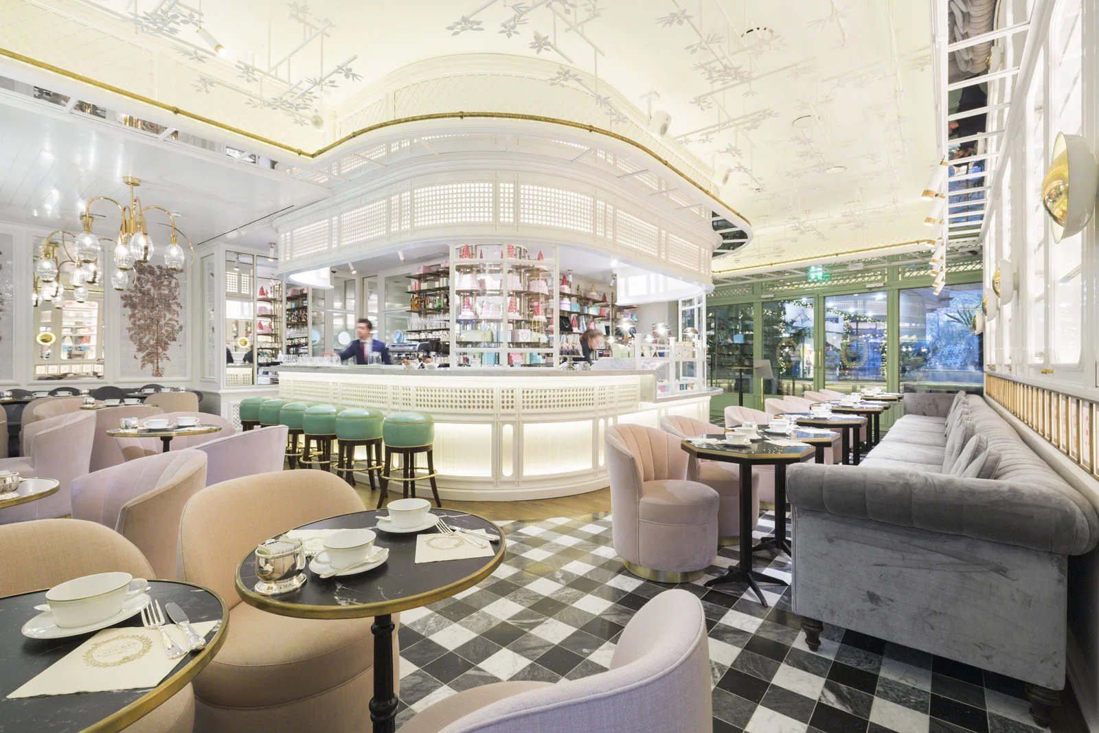 Ladurée — Vector Mais