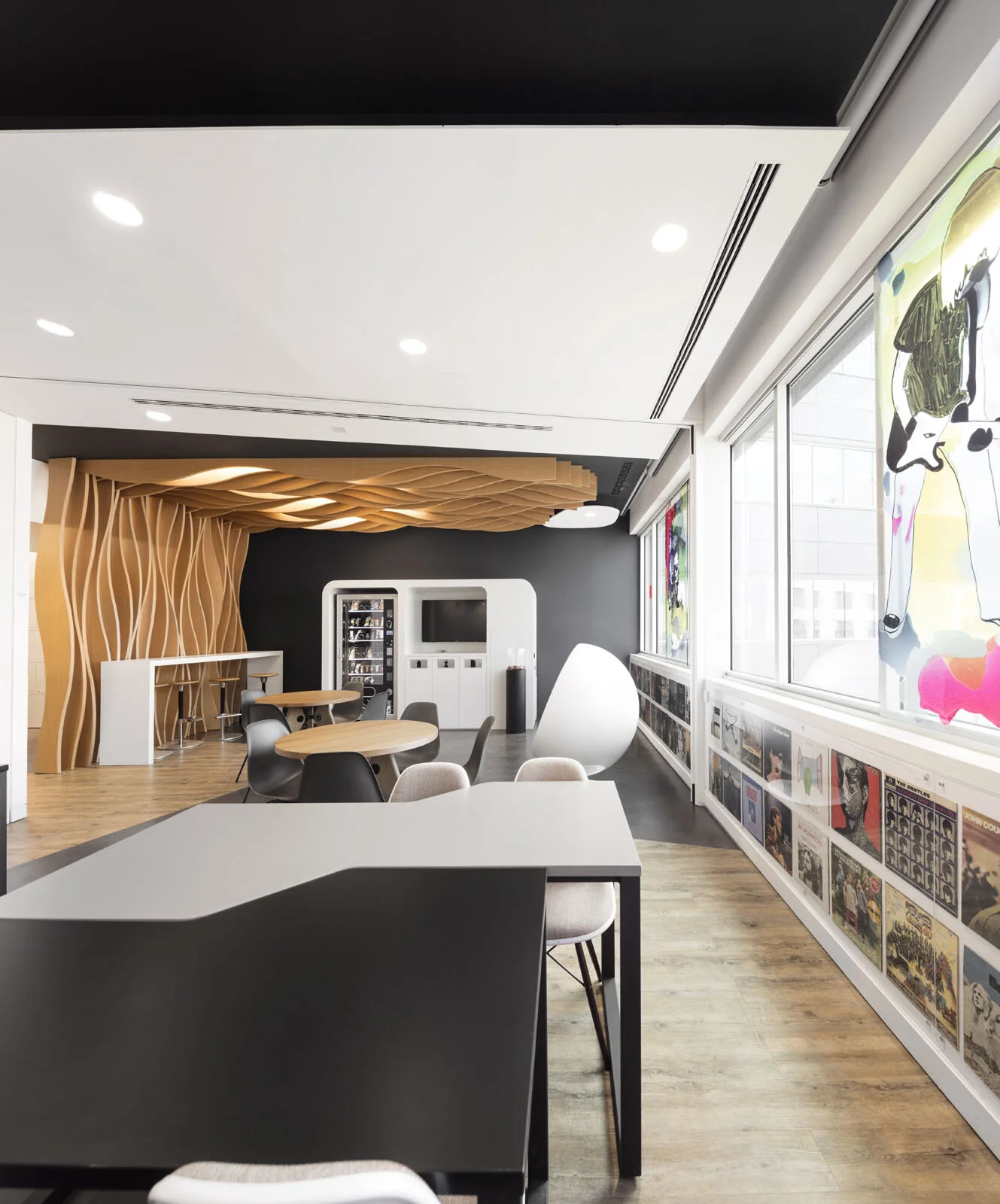 Deloitte Hub EN — Vector Mais