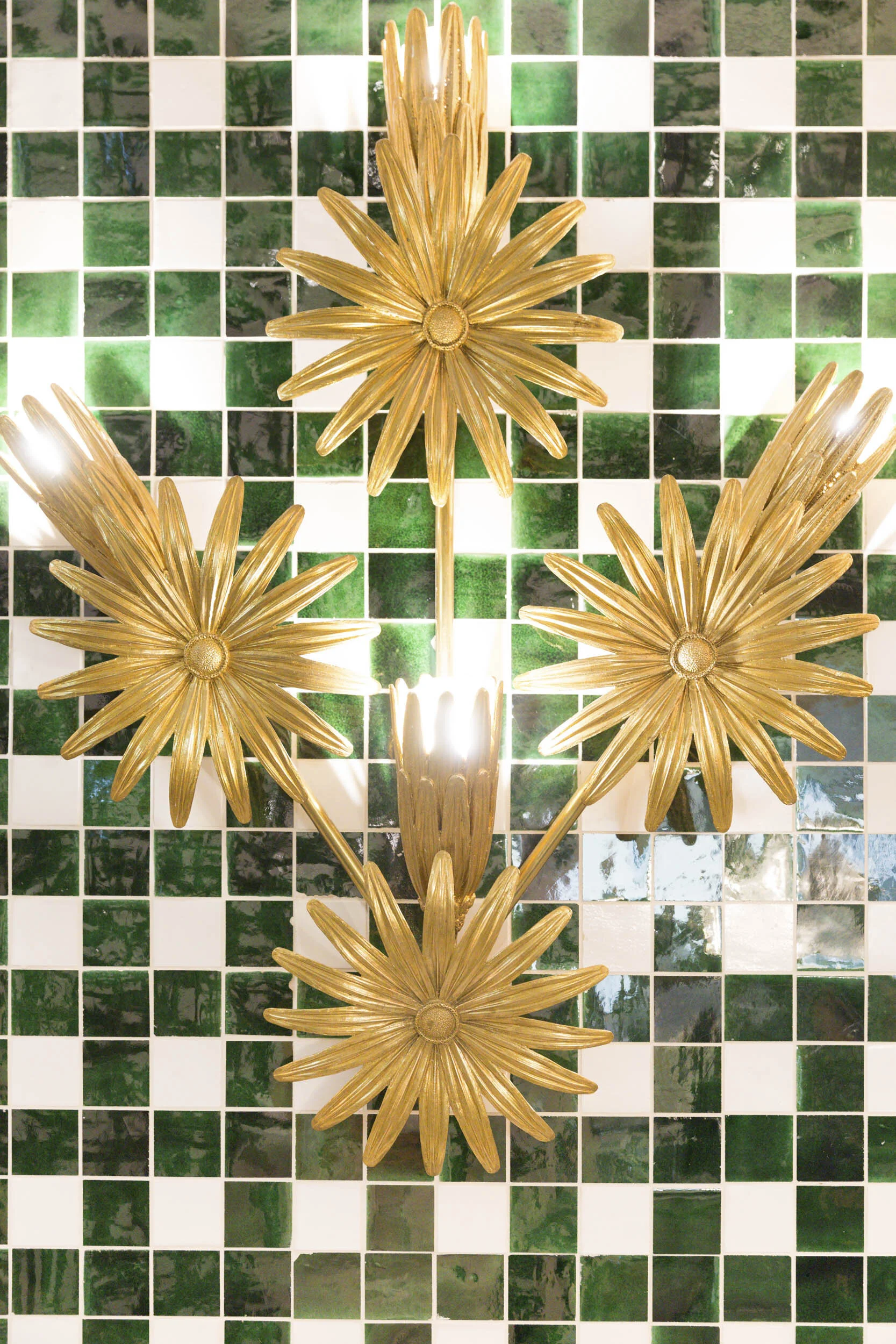 Ladurée EN — Vector Mais