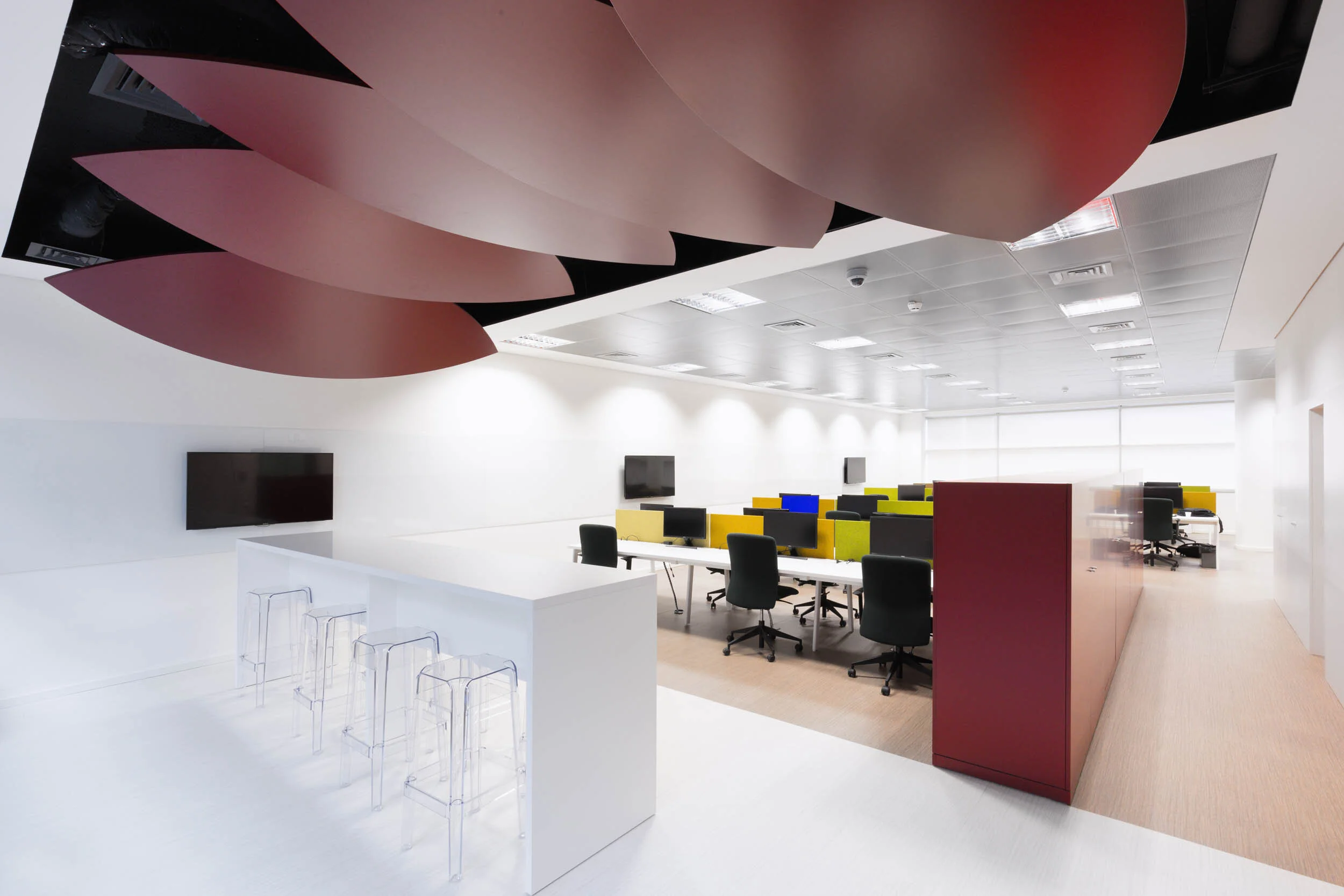 Deloitte Digital Porto EN — Vector Mais