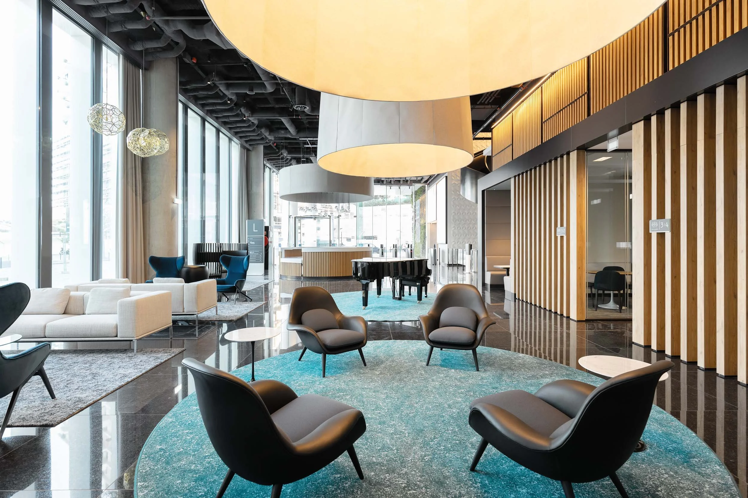 Poltrona Swoon Lounge — Vector Mais