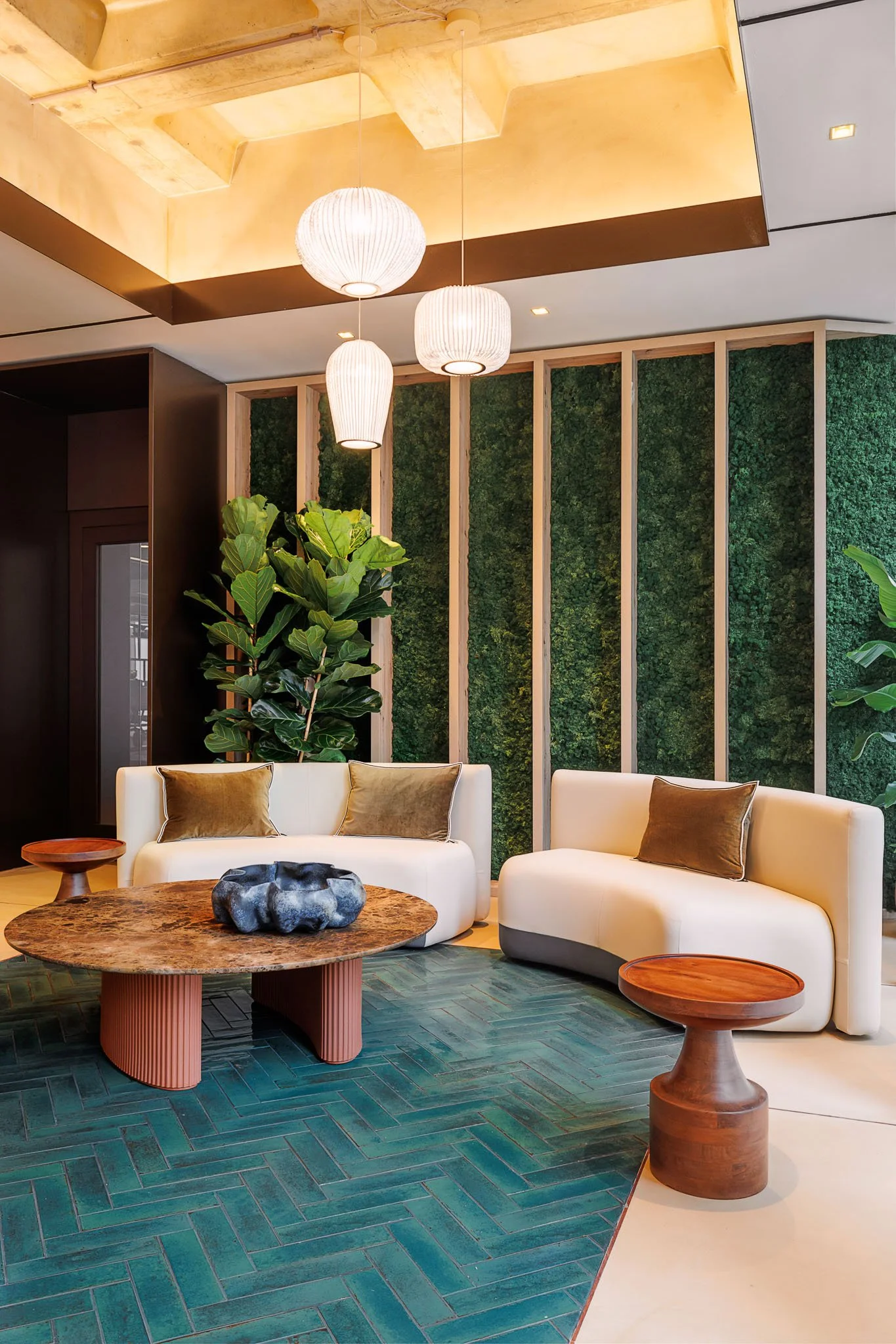 KPMG — Vector Mais