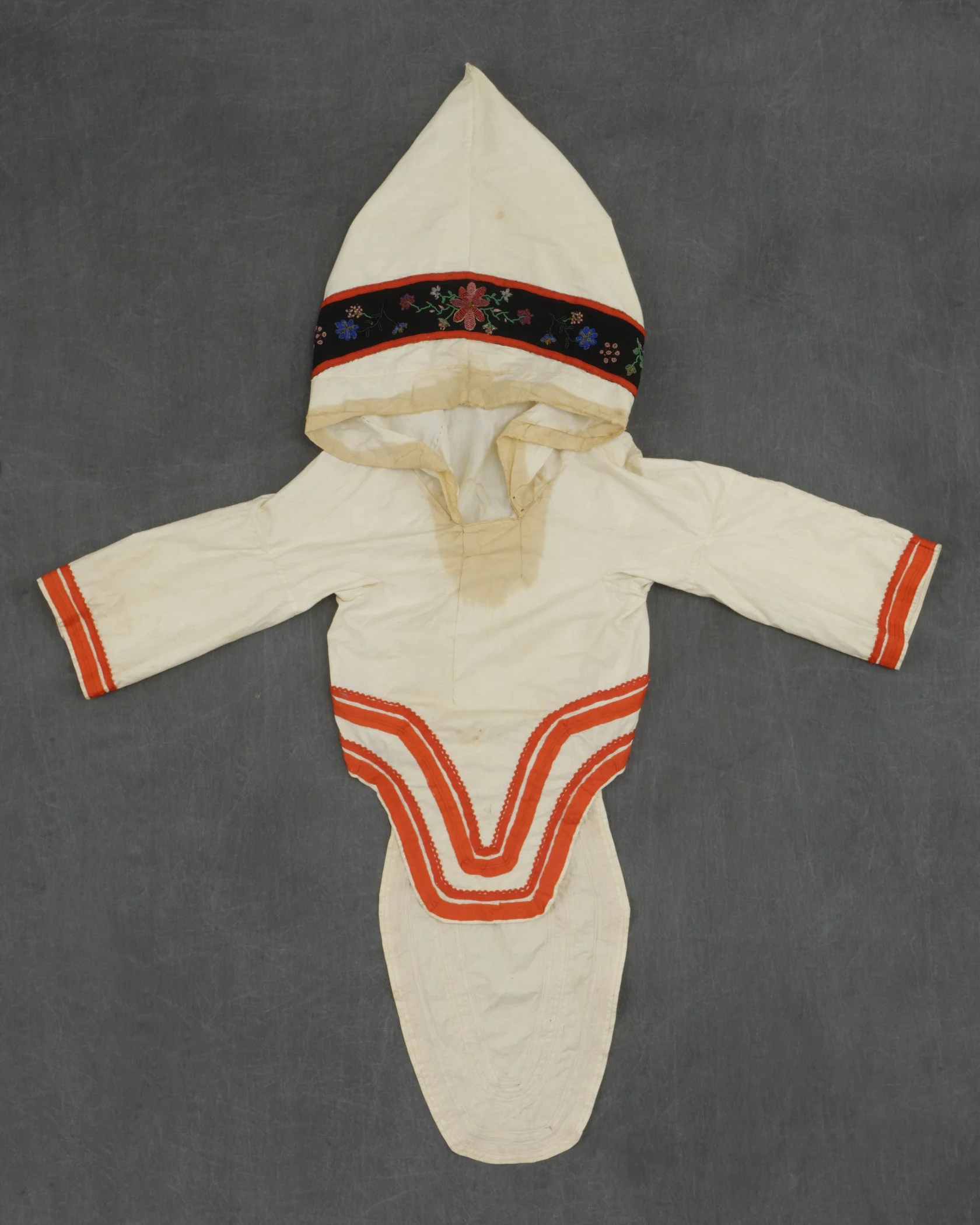 Inuit Summer Clothing