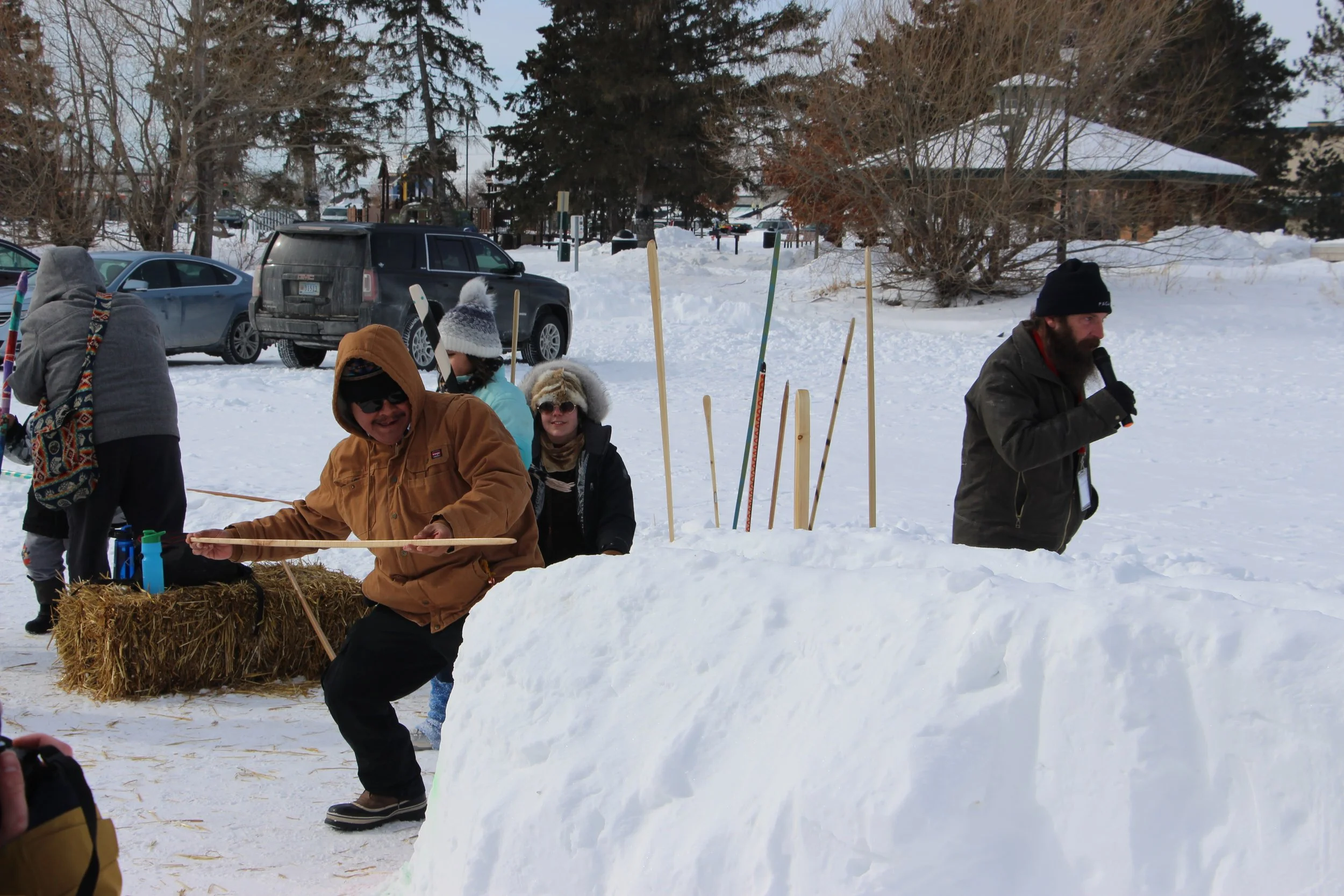 Gooniikaa-Ginebig and Other Games See Resurgence — The Bark
