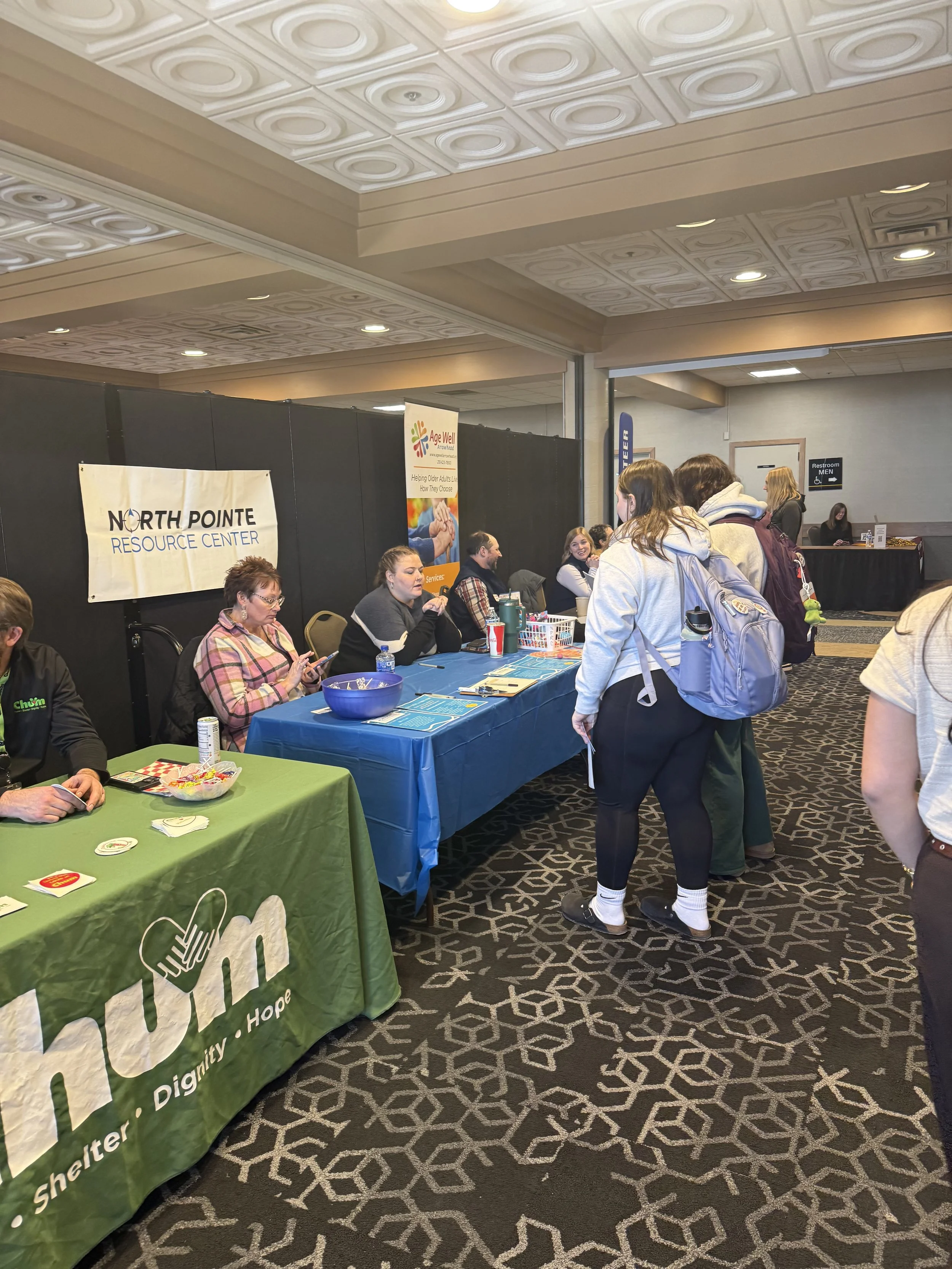Spring Volunteer Fair Draws a Crowd — The Bark