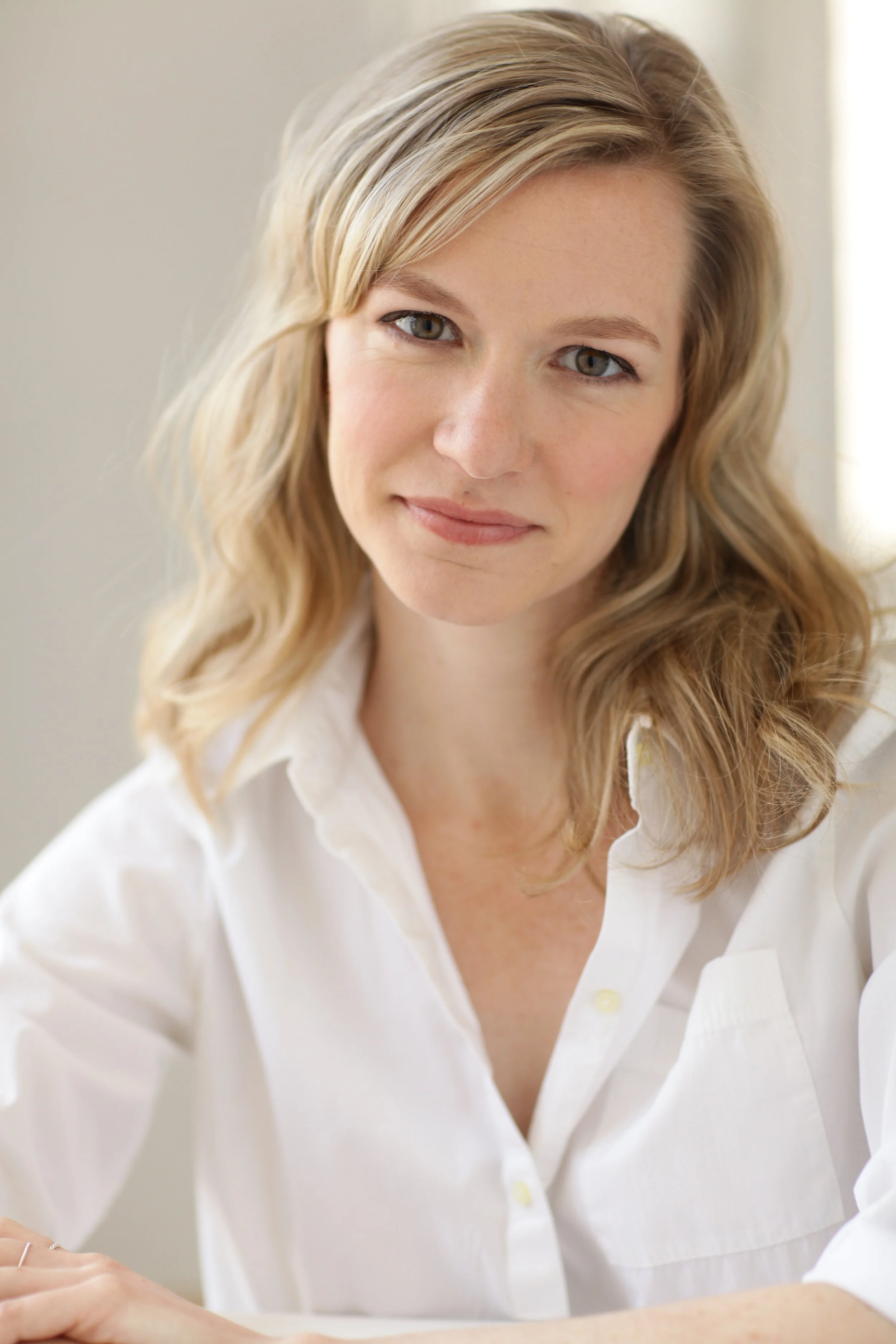 Headshots — Caroline Hewitt