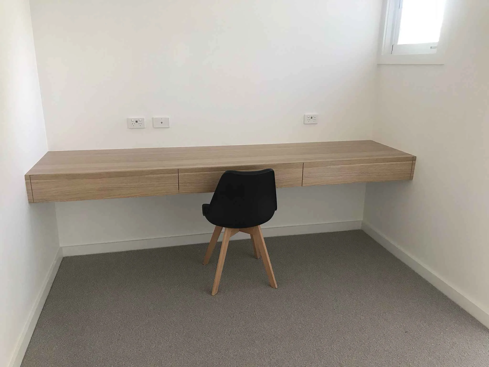 Custom Made Office Desks & Workstations — Envision Kitchens