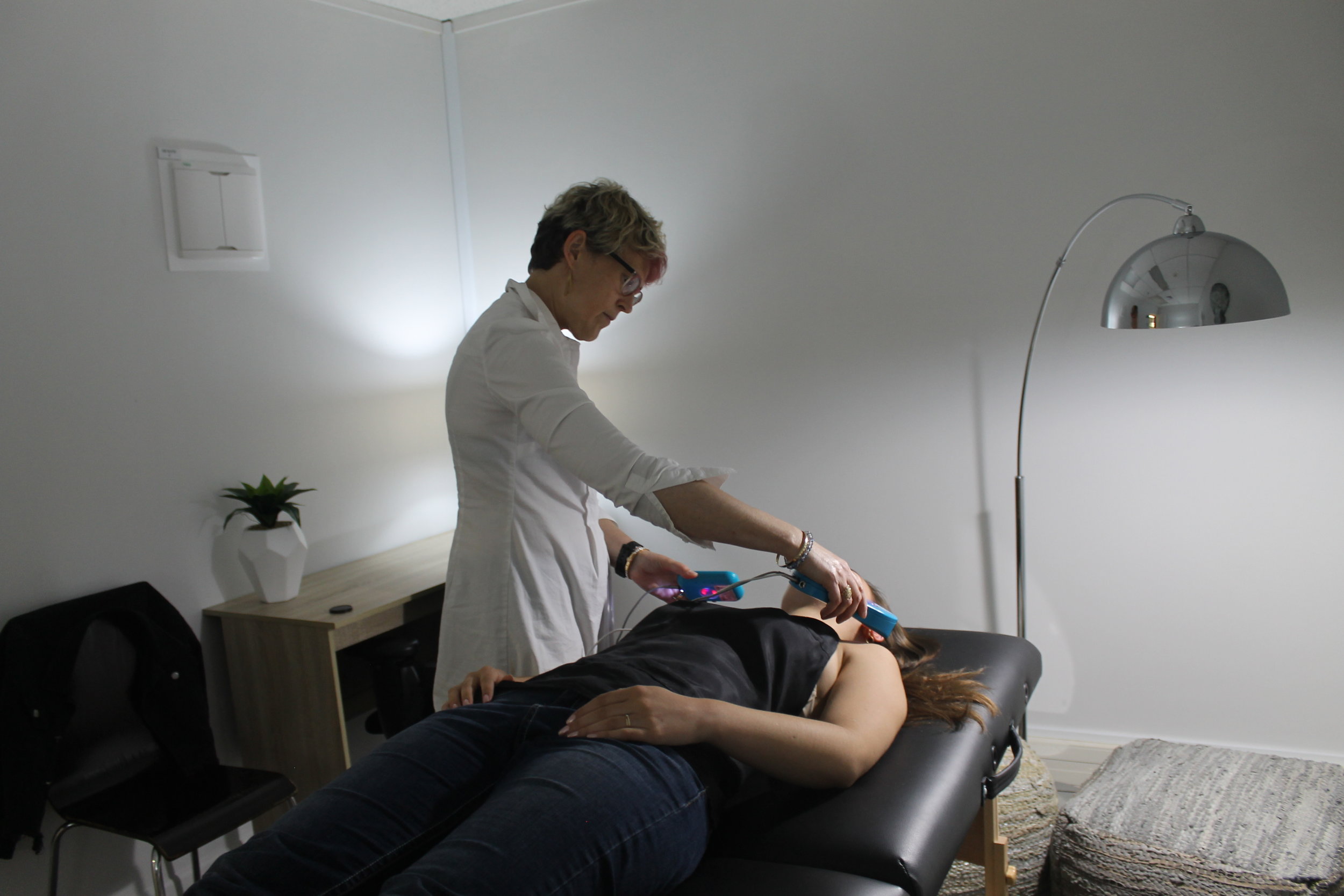 QRI Cold Laser — Brain Health and Biofeedback Clinic
