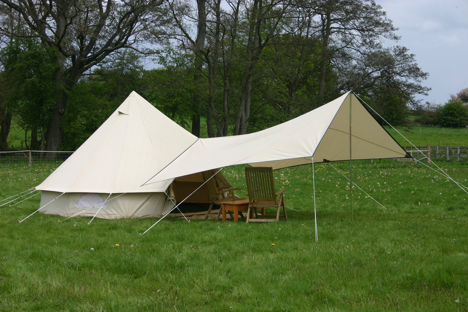 Hay festival Glamping - Outdoors@Hay Outdoors@Hay - Canoeing, Camping ...