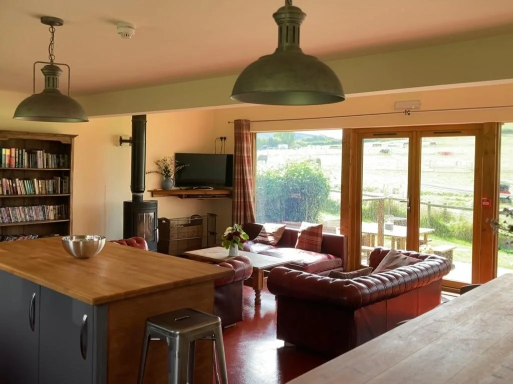 Hay Hostel - Outdoors@Hay Outdoors@Hay - Canoeing, Camping & Accommodation
