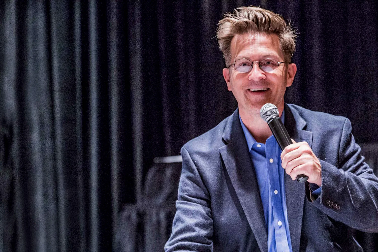 Funny Keynote Wellness Speaker | Best Funny Live Conference Speaker for ...