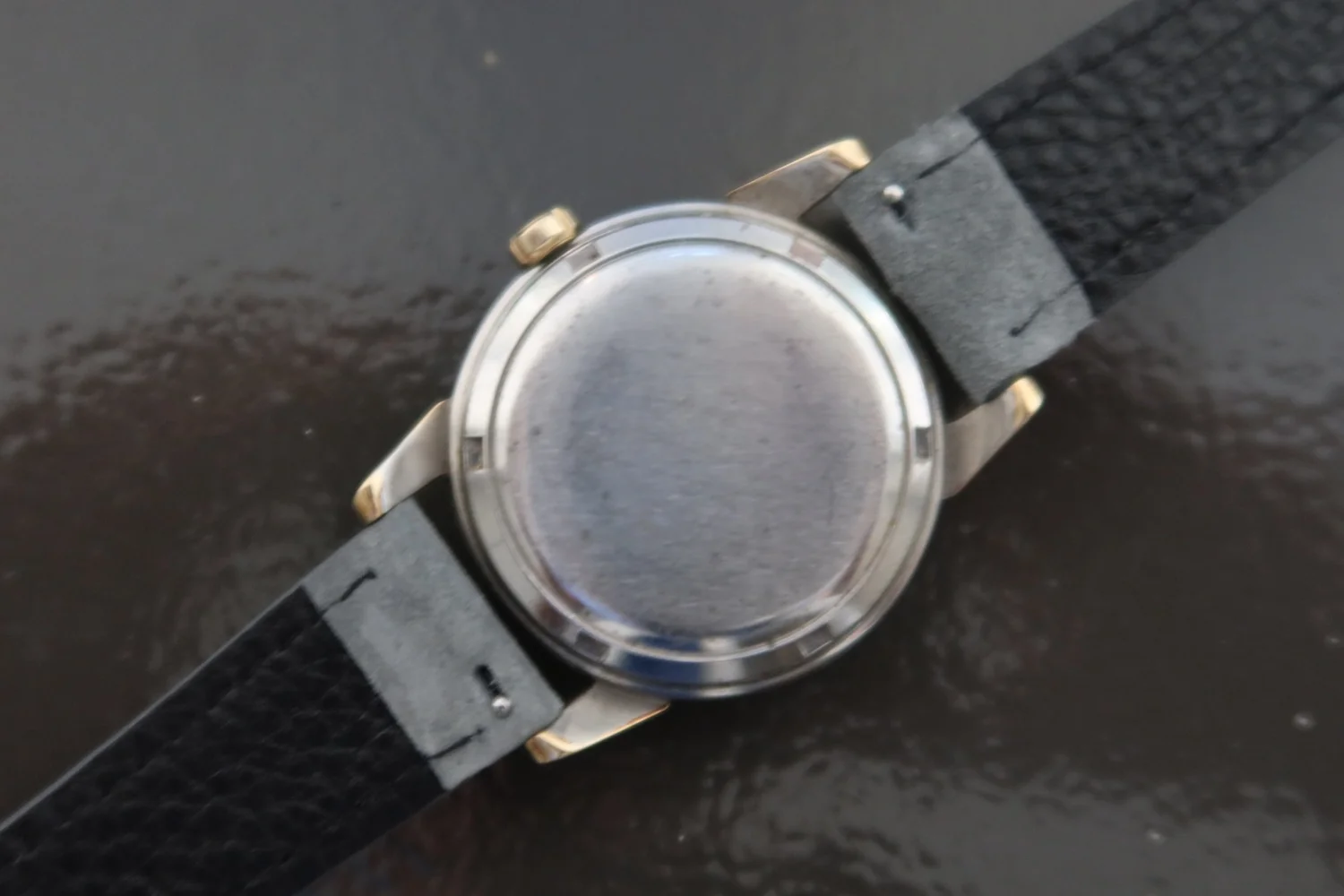 A Breakthrough For Omega: The 1951 Omega Seamaster reference 2627 ...