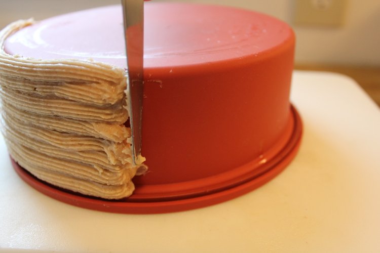 Ariela's Churro Pie Shell Piping Method — Real Baking with Rose