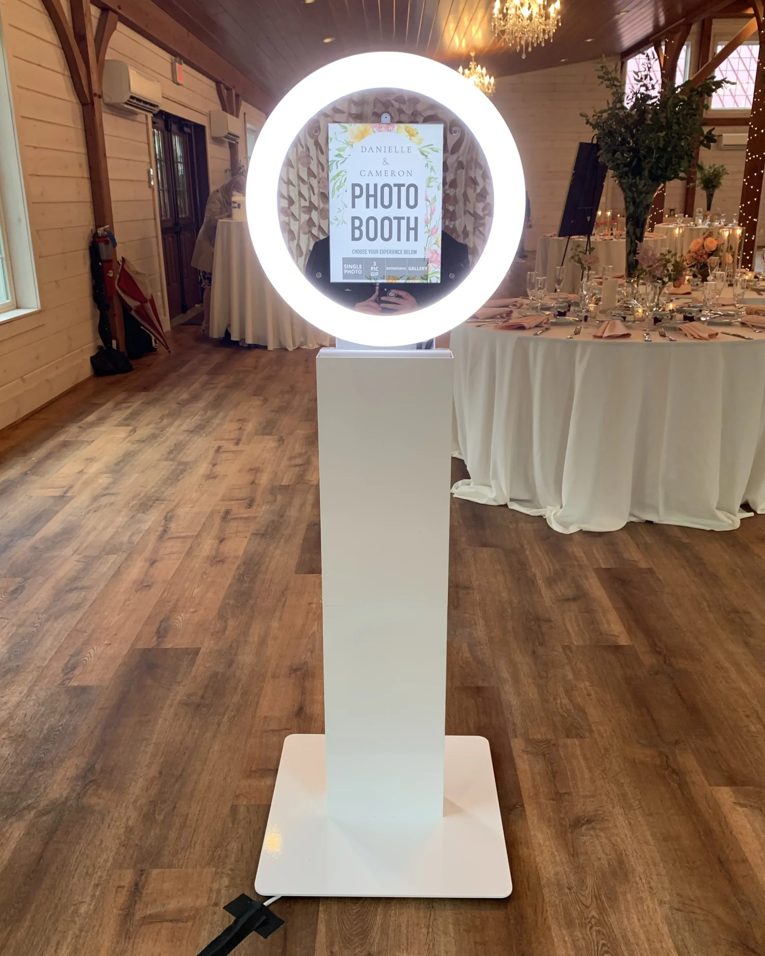 SELFIE STATIONS — PHOTOSHOOT FRESH