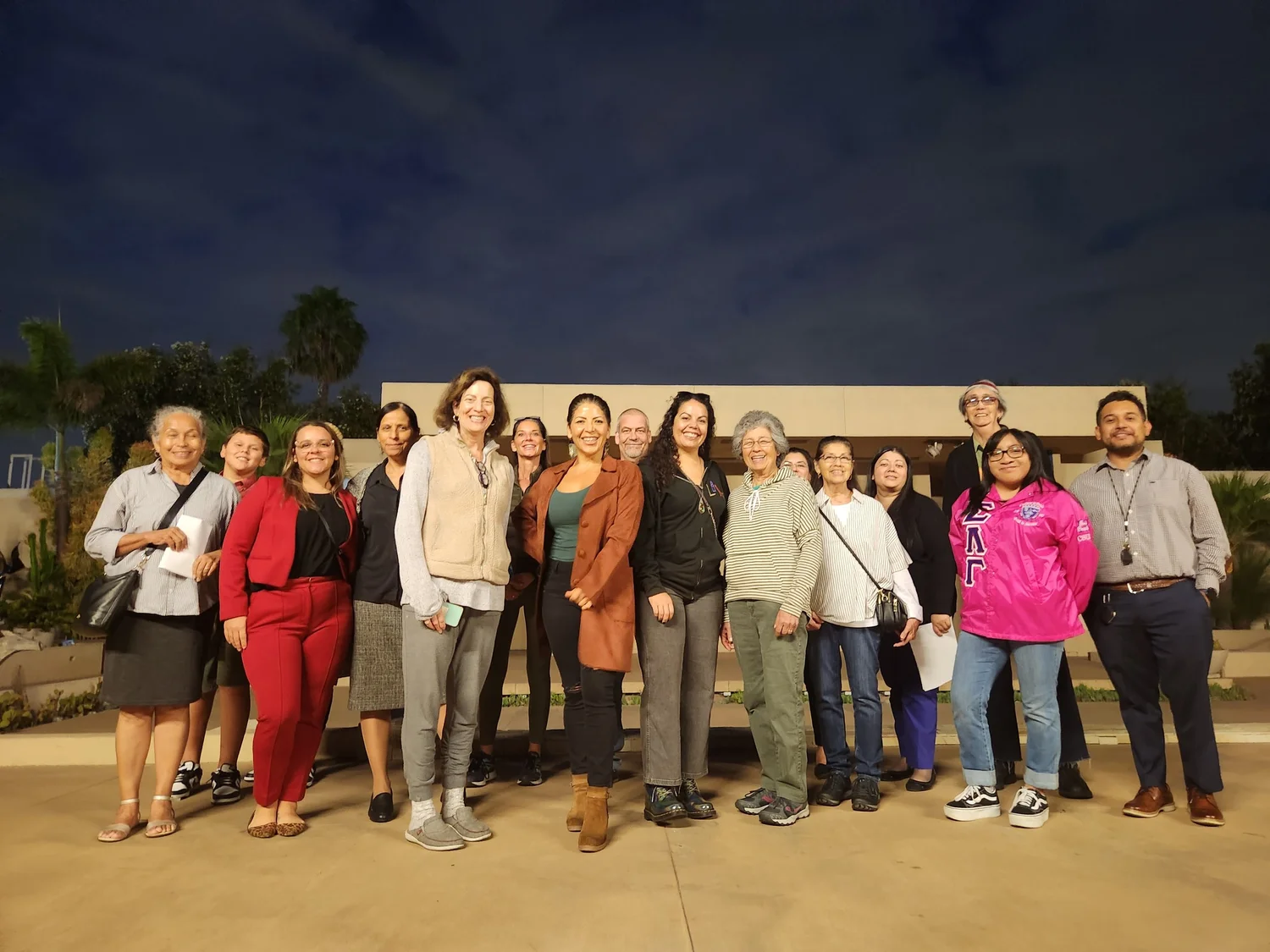 Volunteer Program — MOLAA | Museum of Latin American Art