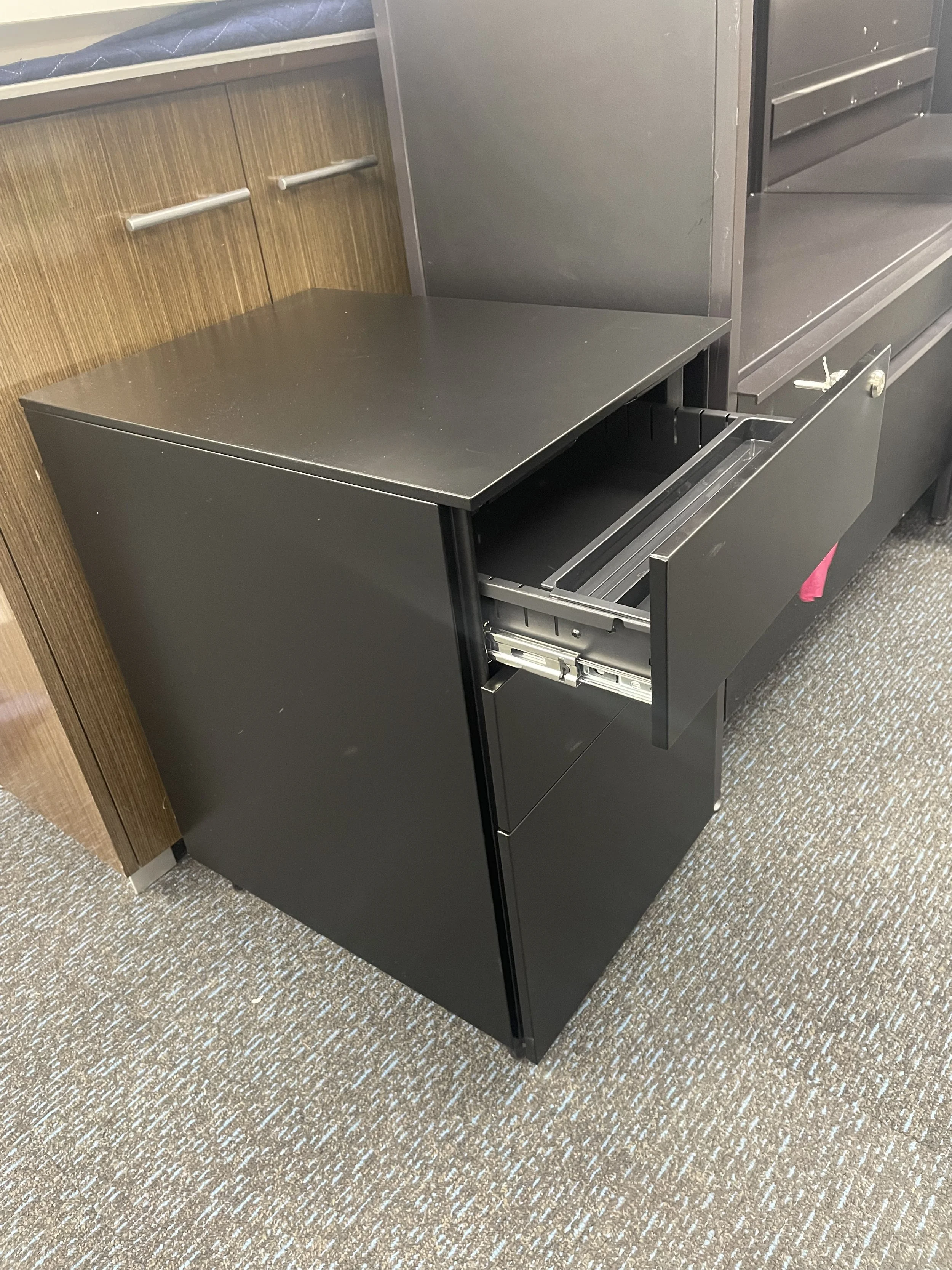 Office Clearance Company | Quality New and Used Office Furniture ...