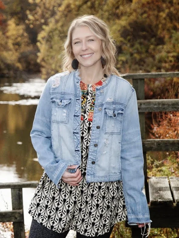 Tammy Quinn (Vimala) — Ananda Ashram Yoga