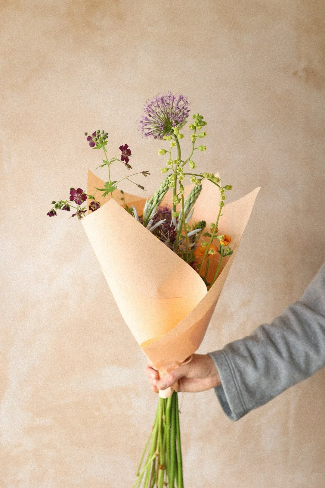 flower club — hedge