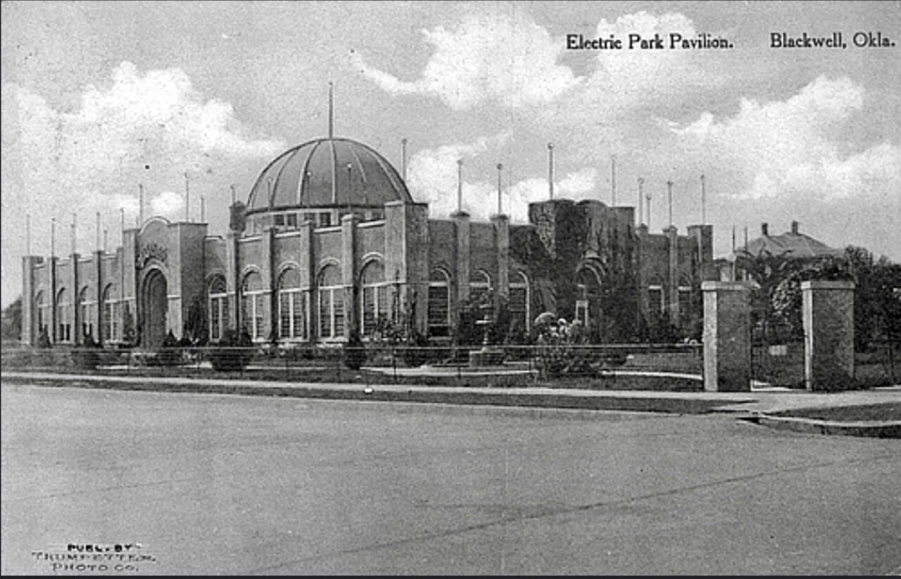 City of Blackwell invests in its history by restoring the Top of ...