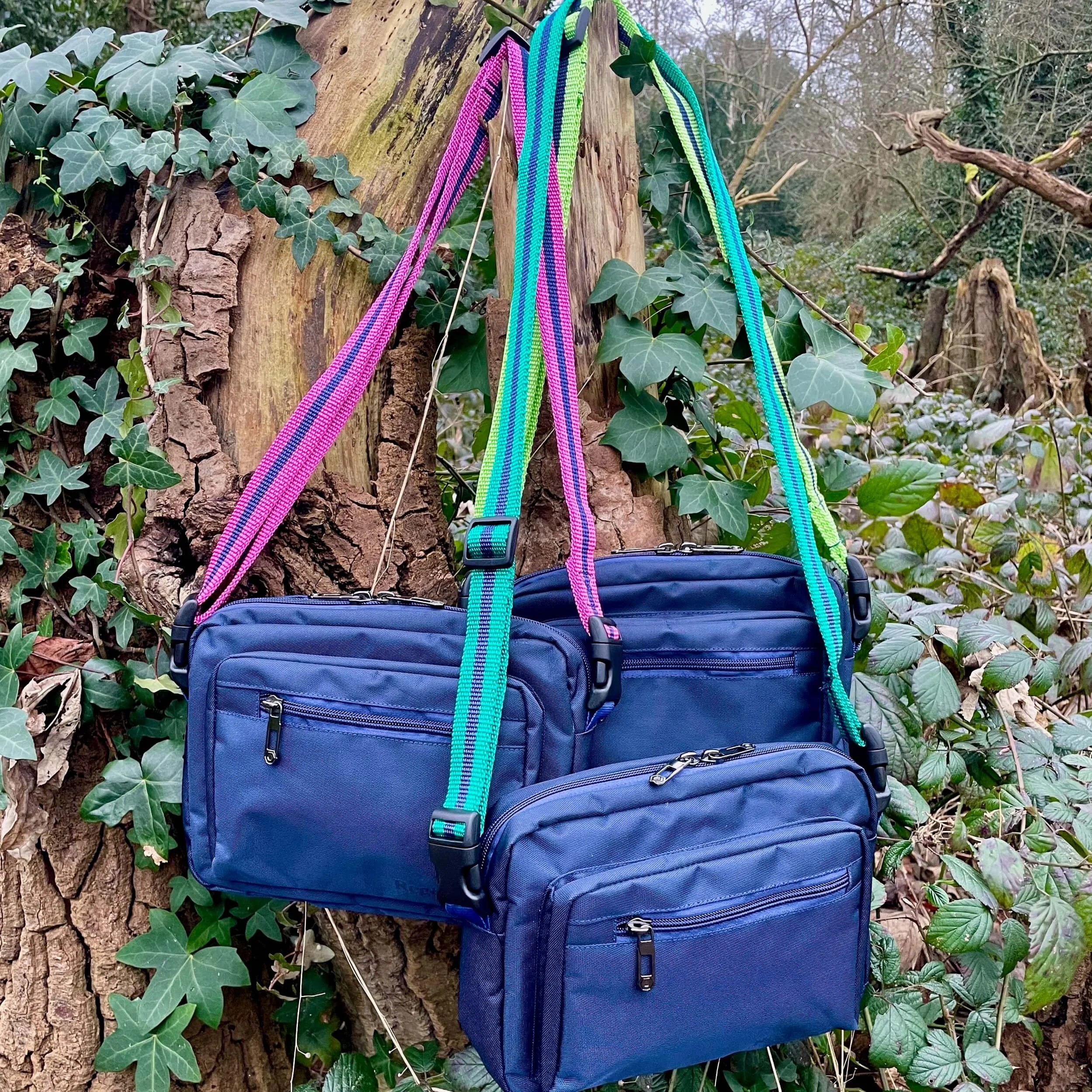Crossbody dog walking bag in NAVY blue with PINK, JADE or GREEN strap ...