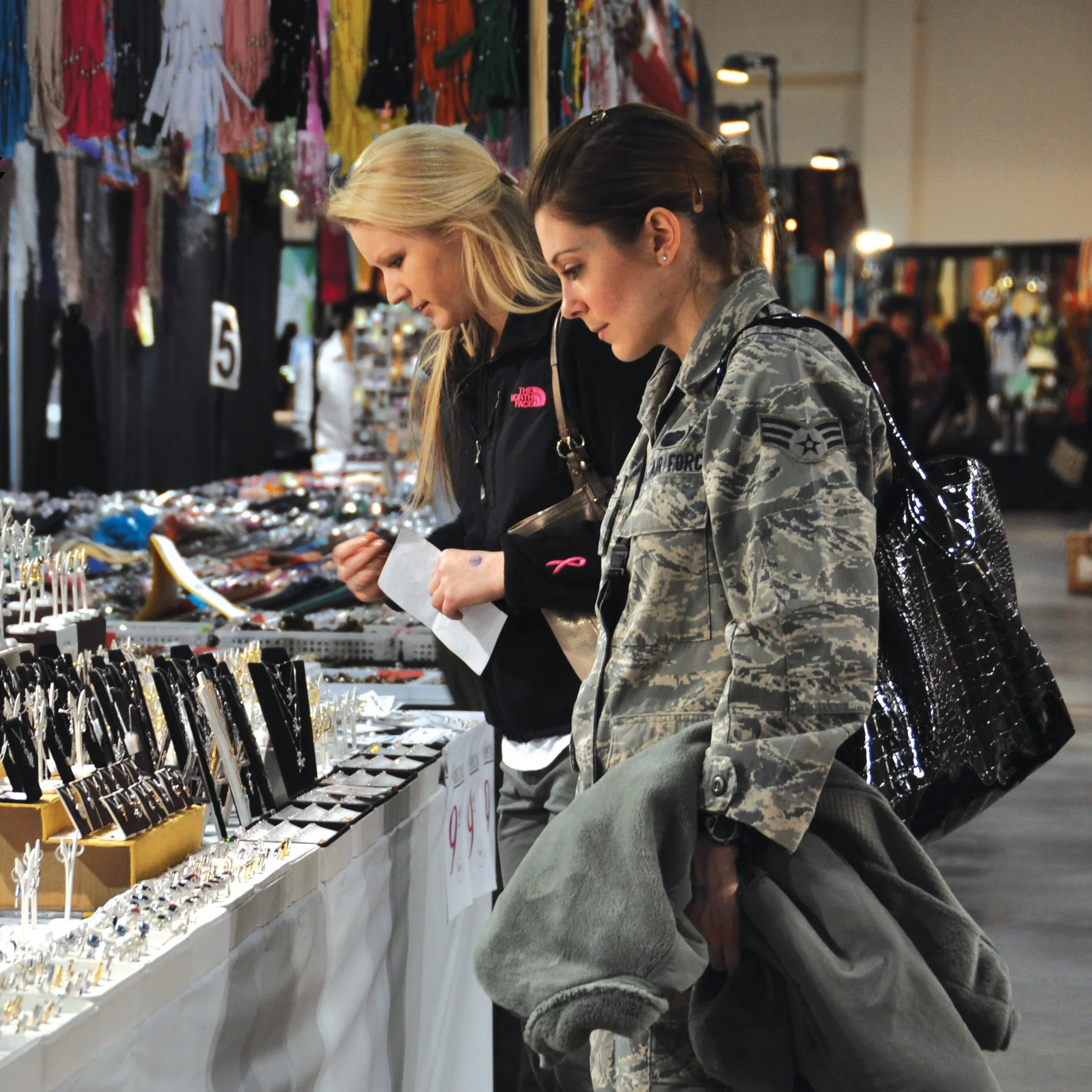 Novi, MI Jewelry Show (August 7-9, 2026) — InterGem Jewelry Shows