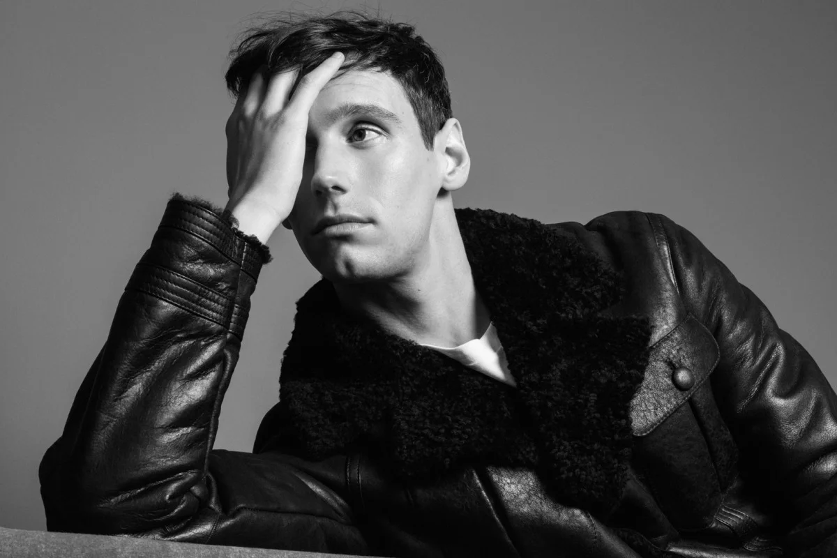 Cory Michael Smith Shirtless