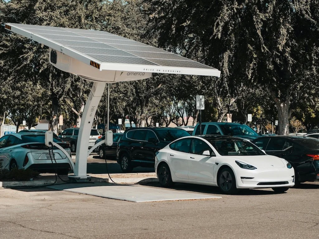 The Latest Generation of Tesla Solar Panels: What’s New in 2025 ...