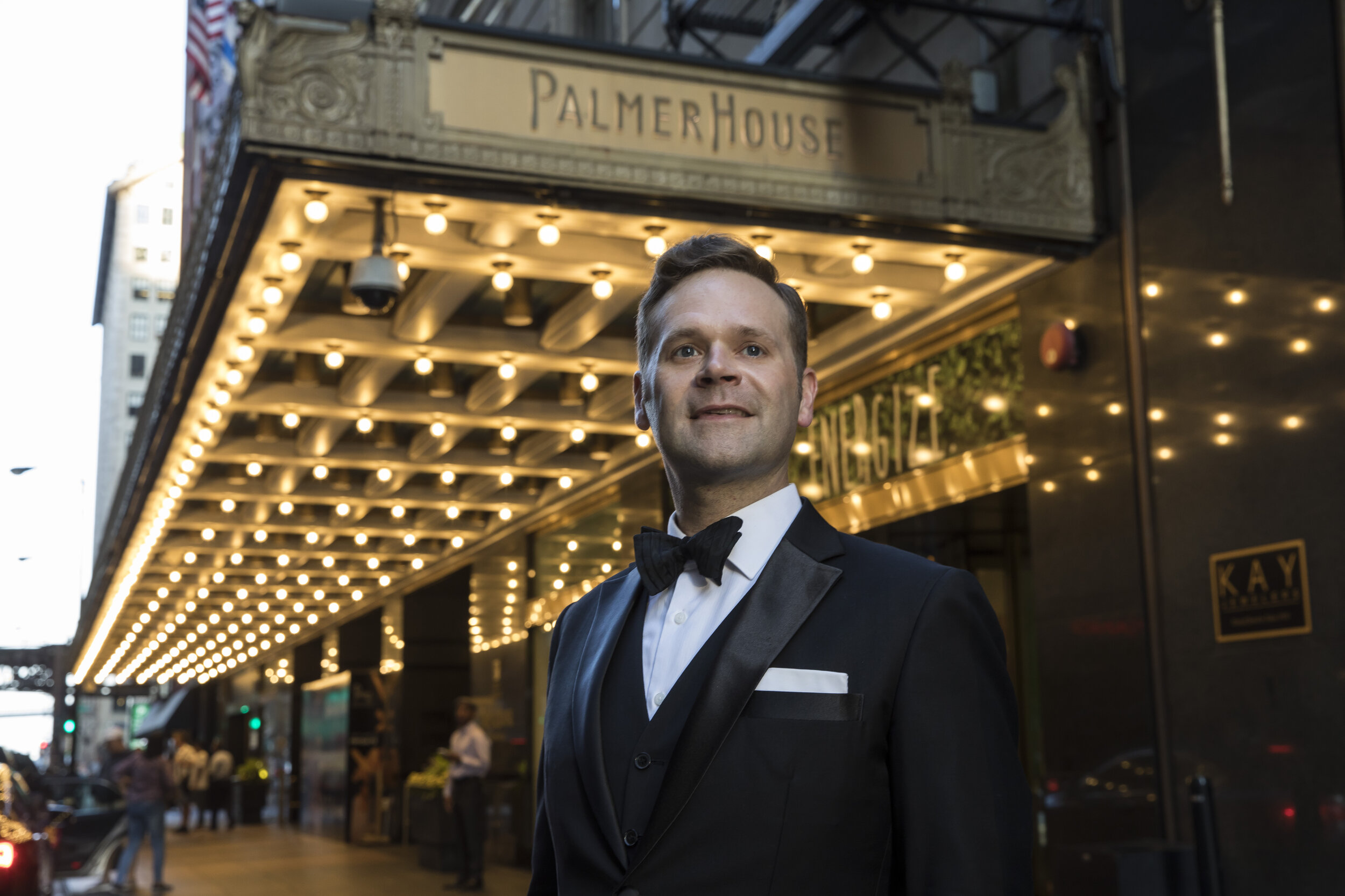 Abracadabra! The Show Goes On (Virtually) — The Arts Section