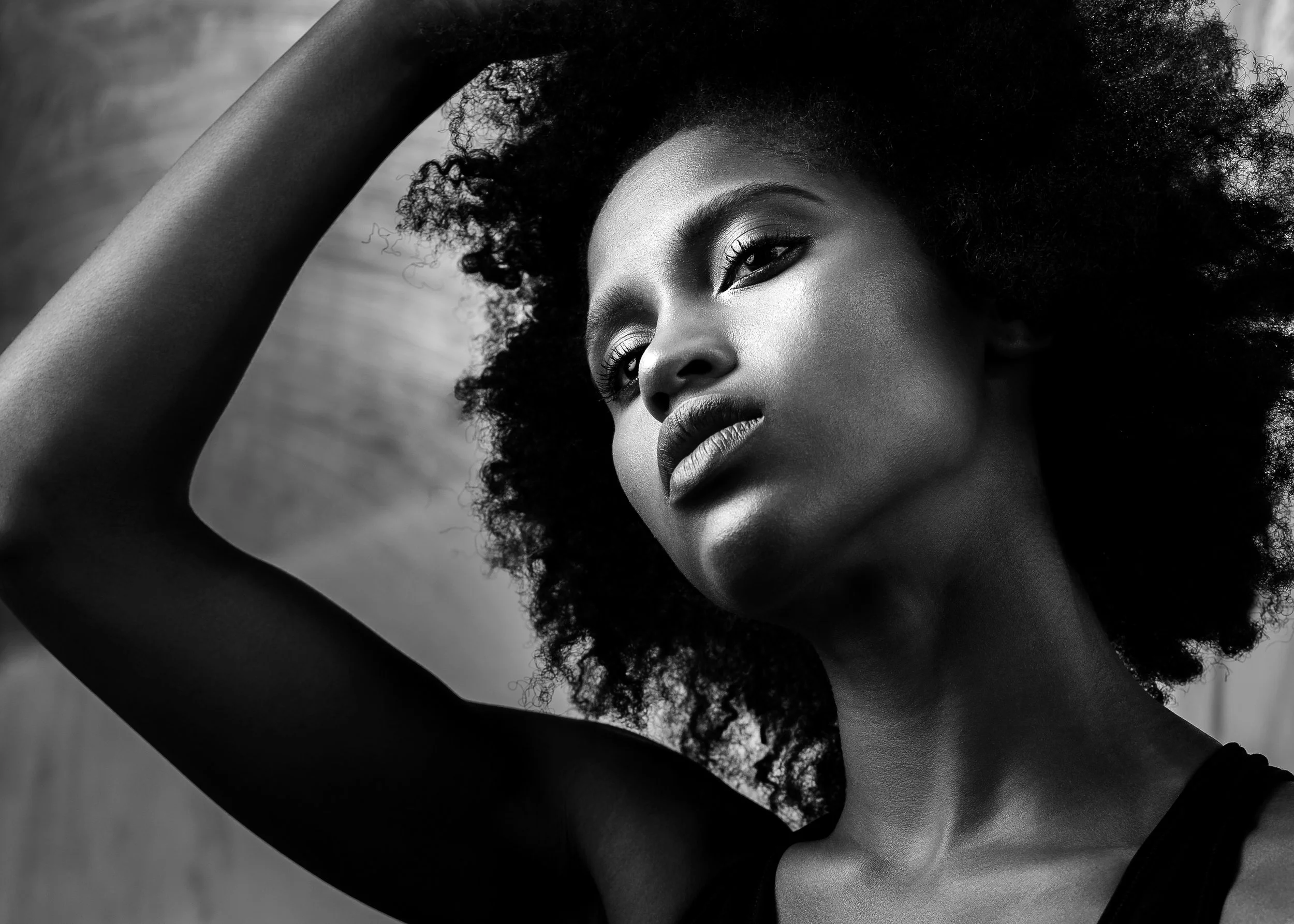 Yixuan Liu - Portrait Photographer-Calm with Zoya Yaseka