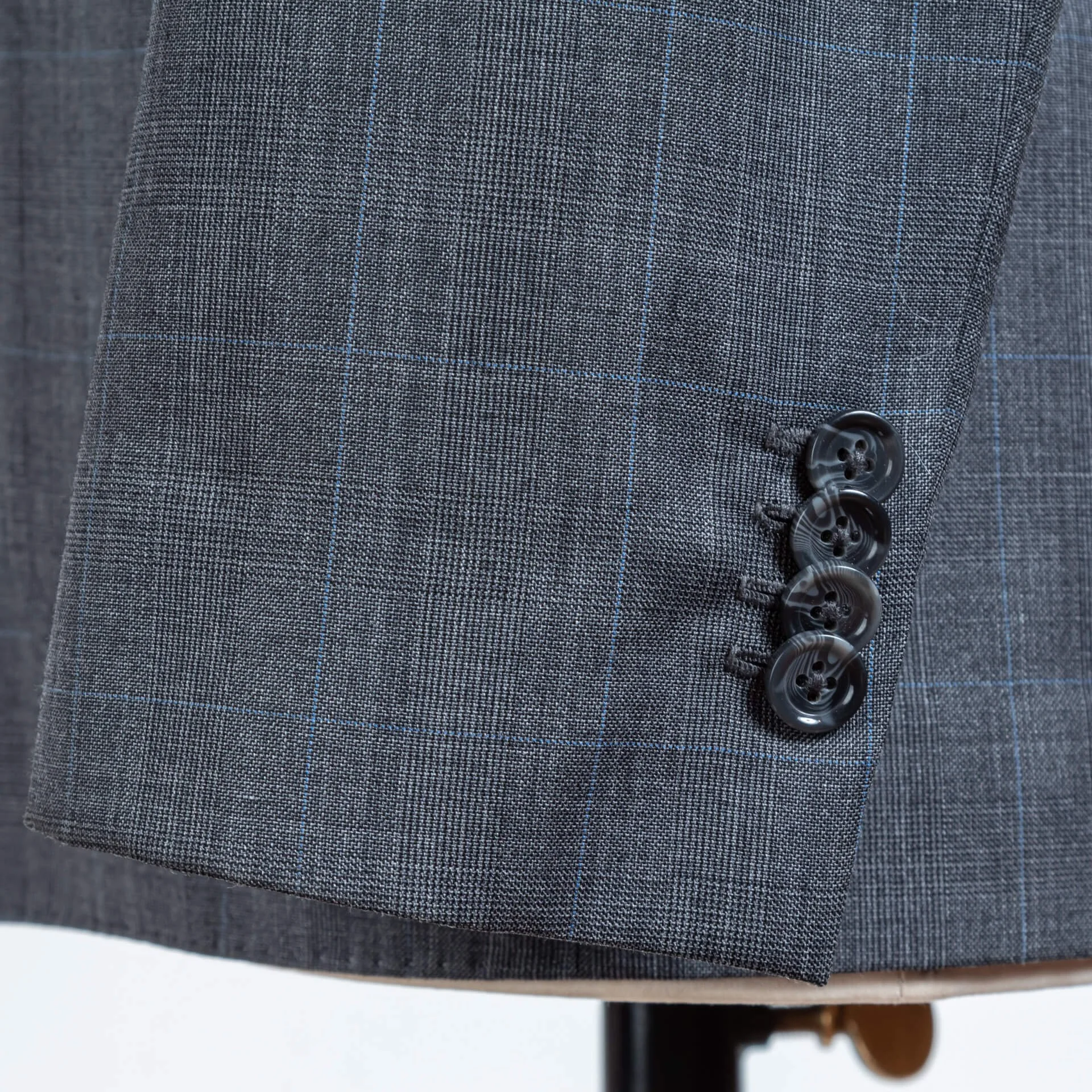 Three Roll Two Jacket Zonder Voering Napolitaans — De Oost Bespoke ...