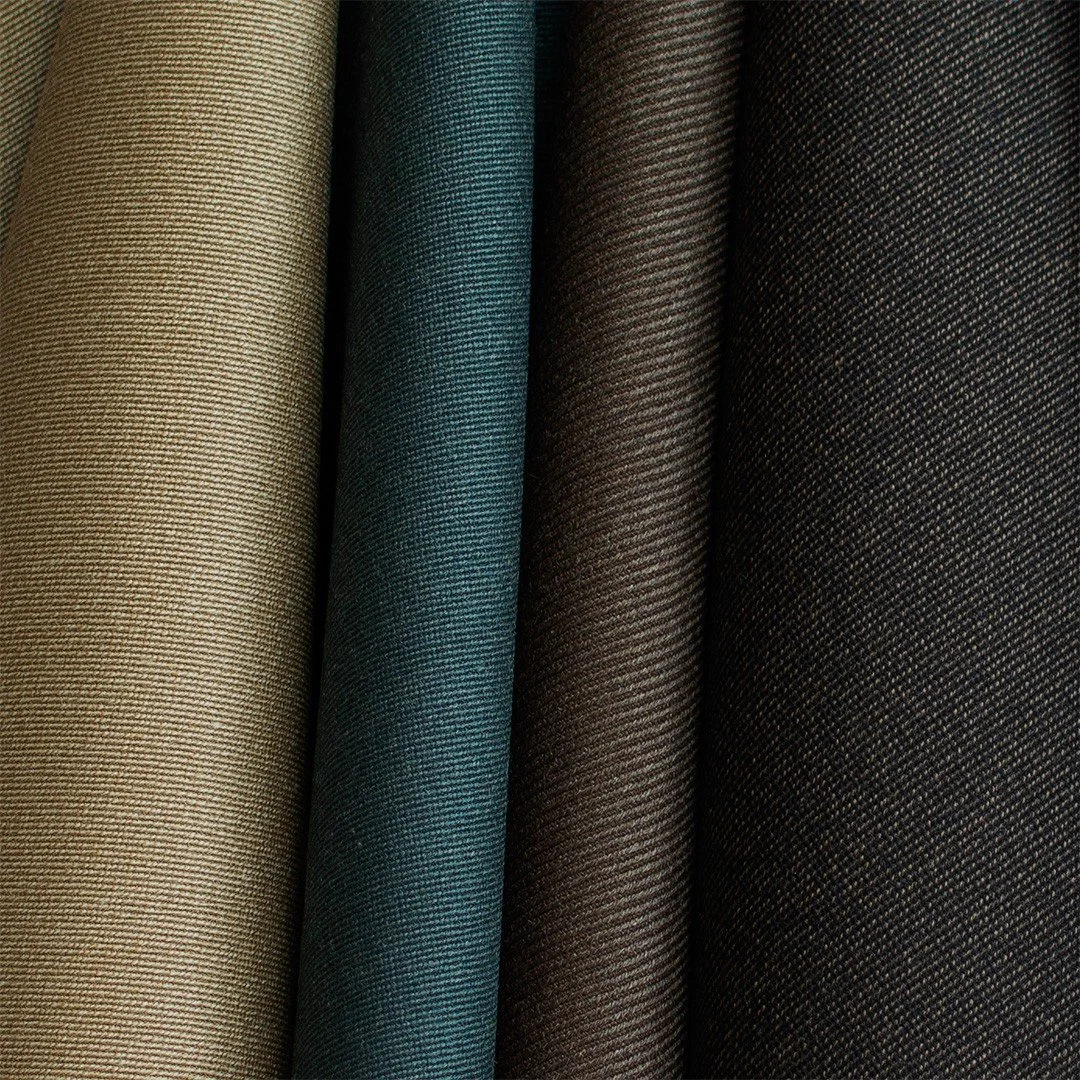 Stoffen — De Oost Bespoke Tailoring
