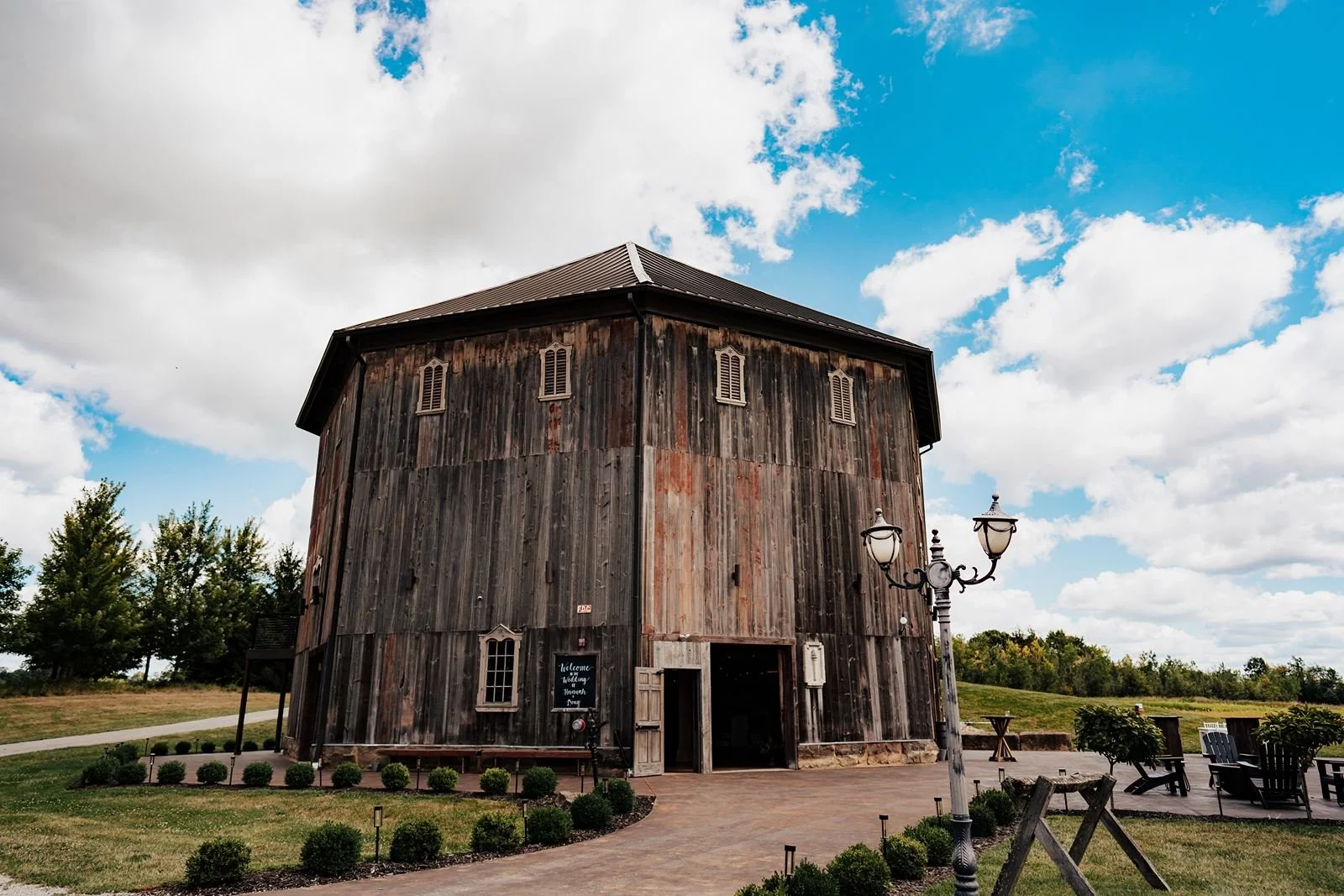 Colorful 1885 Farms Wedding