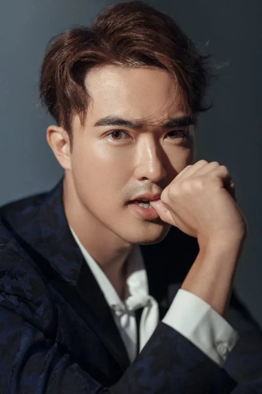 Lee Teng — Left Profile | Full Service Entertainment Agency in Singapore