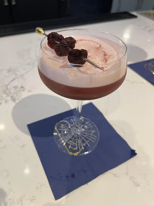 10 Ice Wine Twists to Classic Cocktails | Alcohol Professor