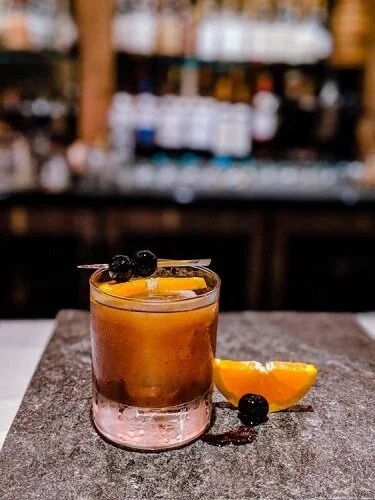 Uncovering the True Origin of the Wisconsin Brandy Obsession | Alcohol ...