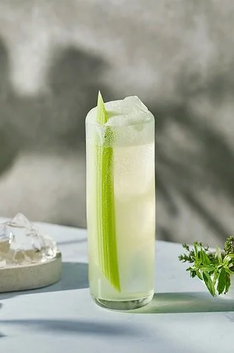 5 Tempting Garden Gins to Try Now | Alcohol Professor