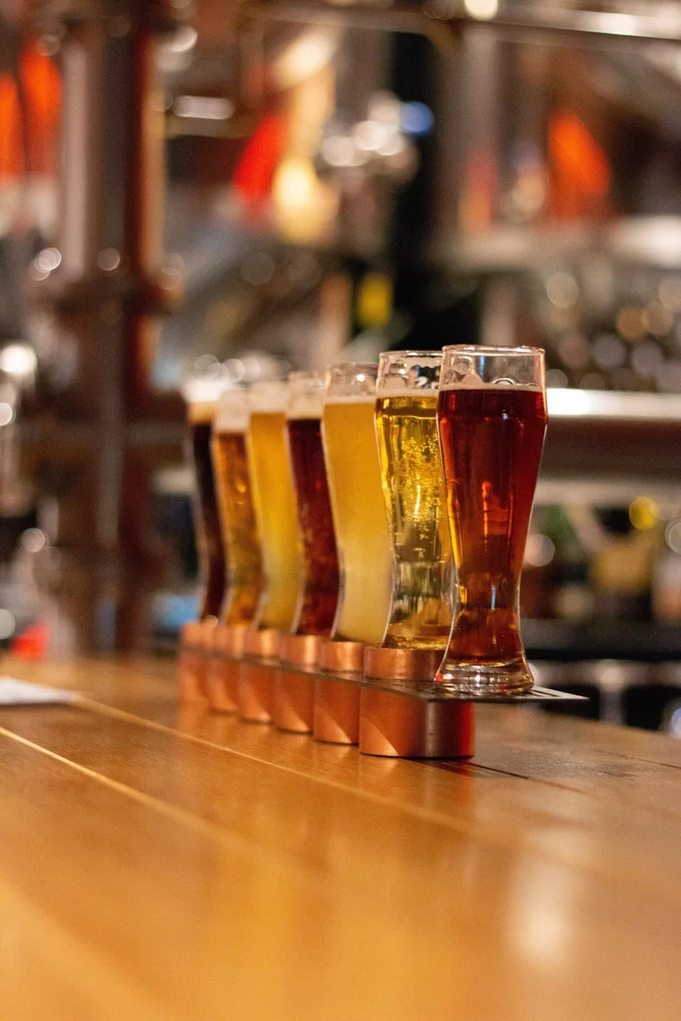 A Brief History of Beer in America | Alcohol Professor