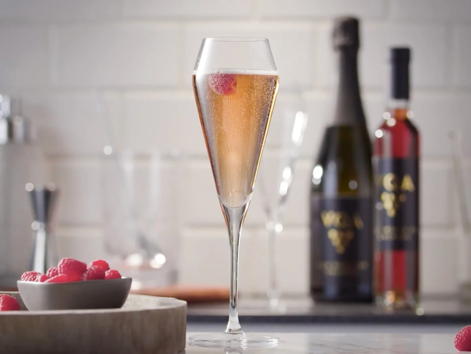 10 Ice Wine Twists to Classic Cocktails | Alcohol Professor