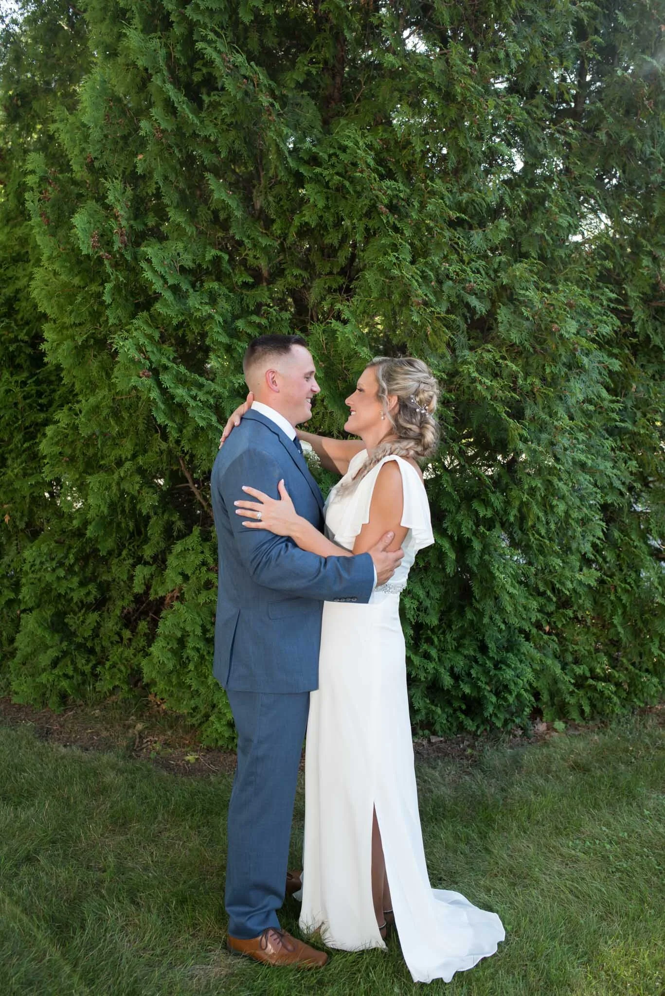 Meg and Tom- A Perfect Backyard Wedding | Maureen Russell Photography