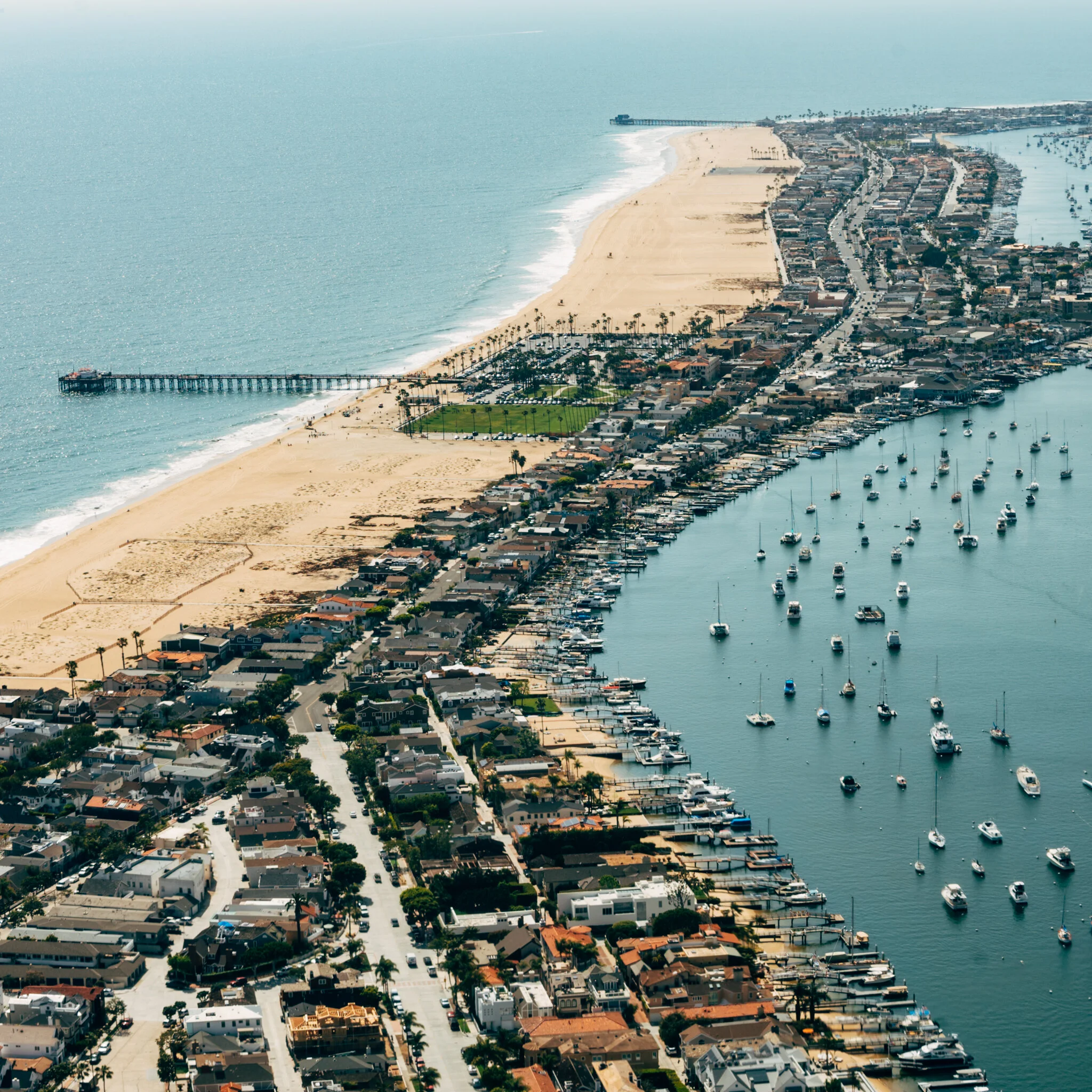 OC Triangle Helicopter Tour from John Wayne Airport — Rogue Aviation