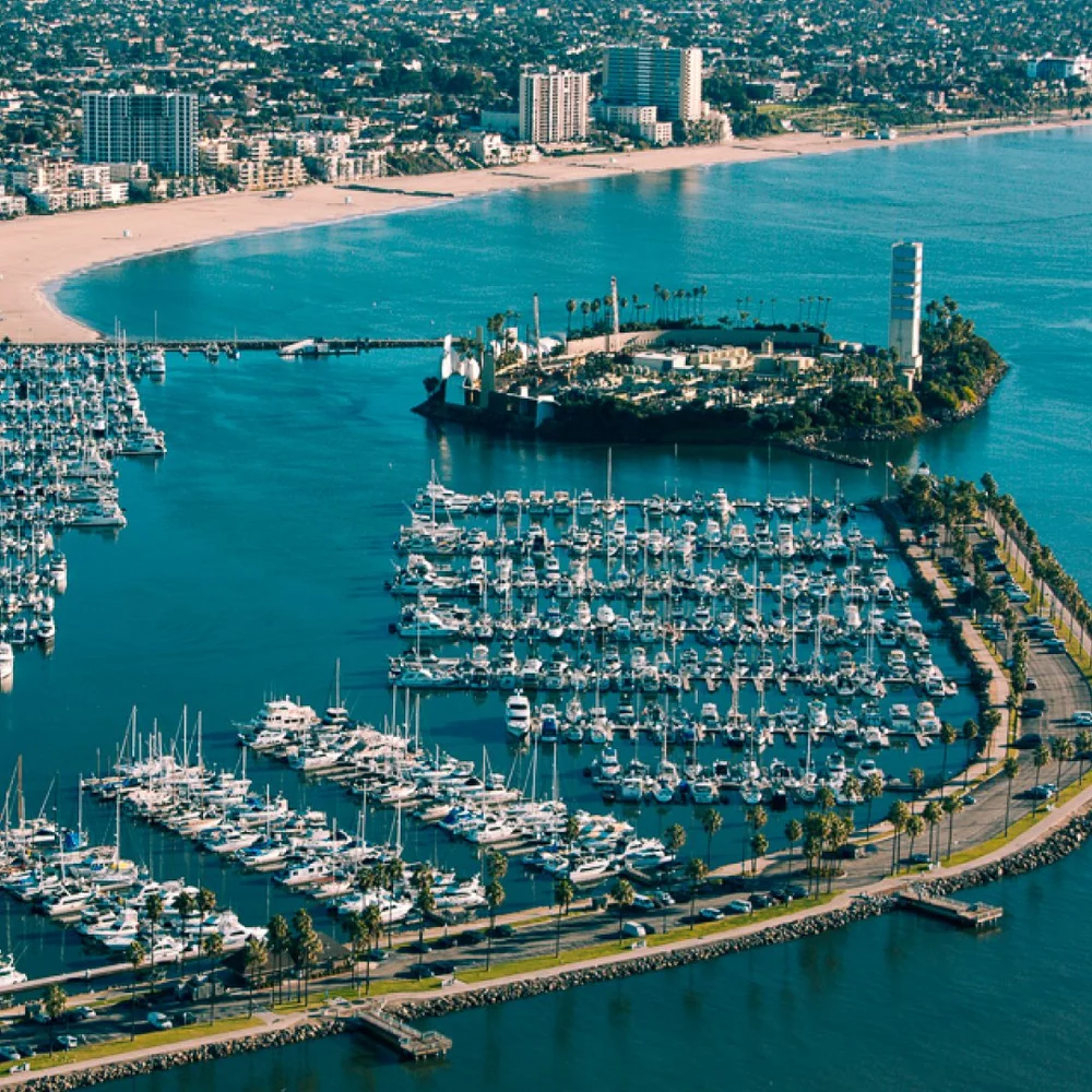 Long Beach Harbor Helicopter Tour from Long Beach Airport – Rogue Aviation