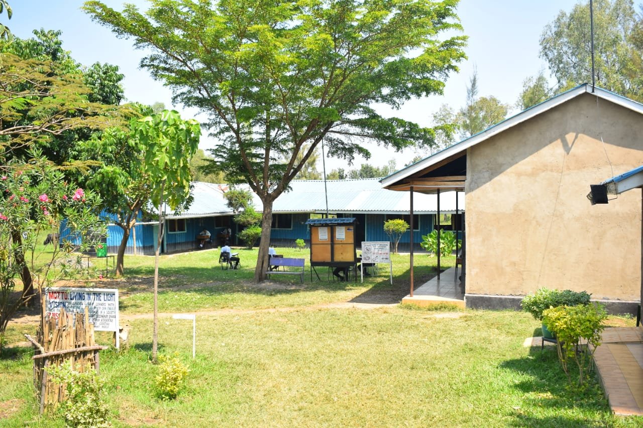 Powering sustainable infrastructure at St. Joseph’s school in Kenya — EWB SWE