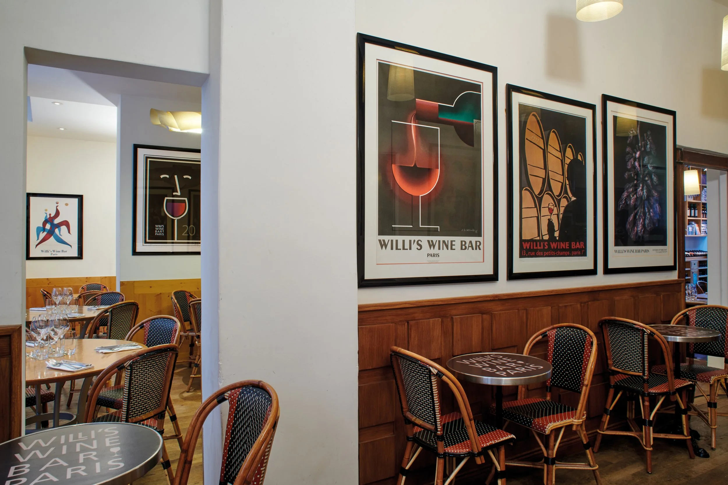 Willi's Wine Bar — Photos