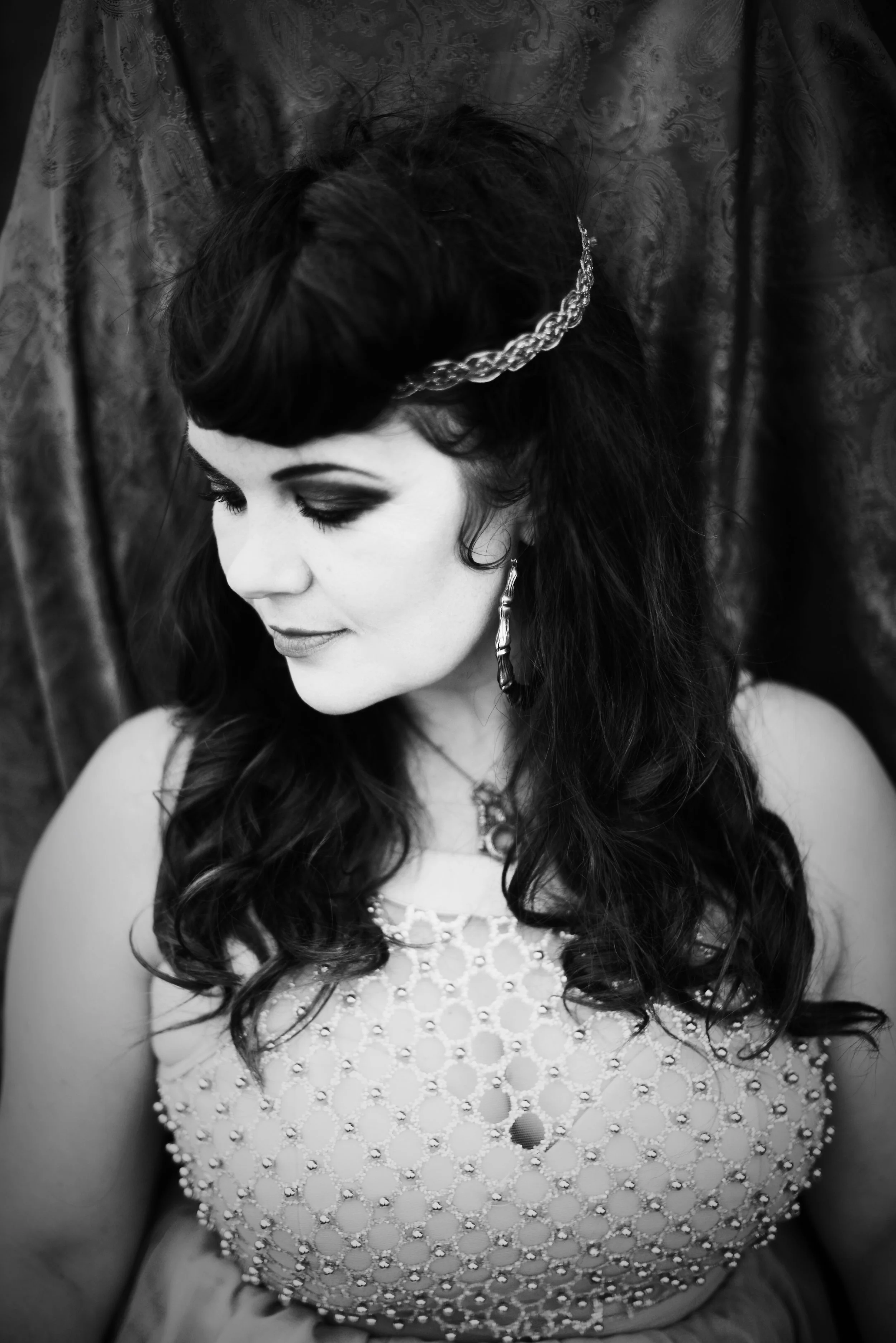 THE STORY — Mediæval Bæbes