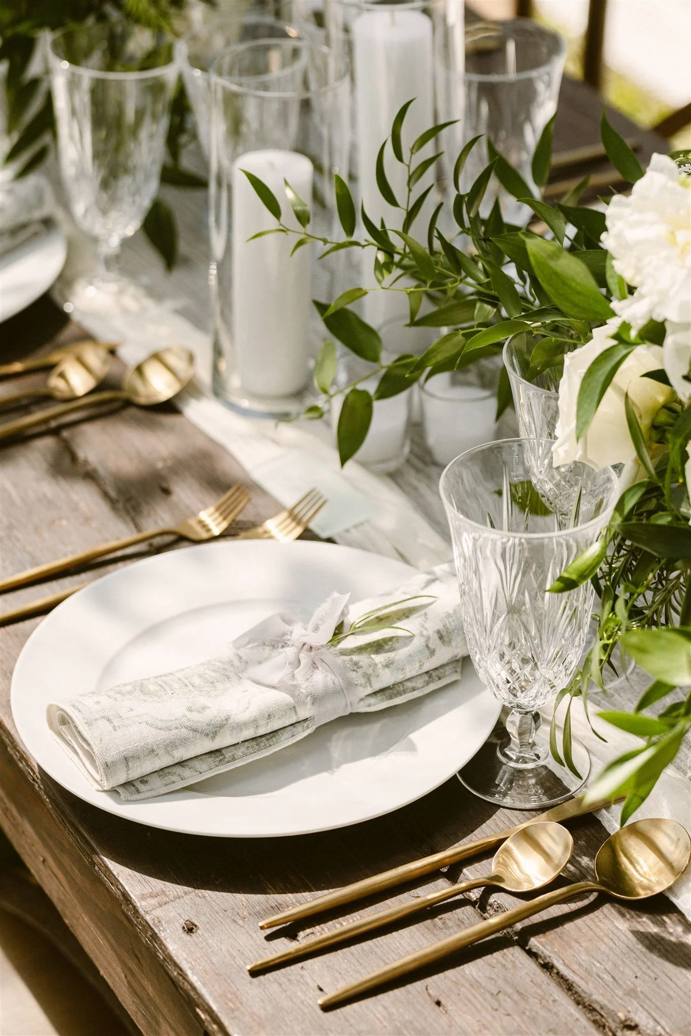 Modern Elegant Tableware Rentals for Weddings and Events — Renee Landry ...