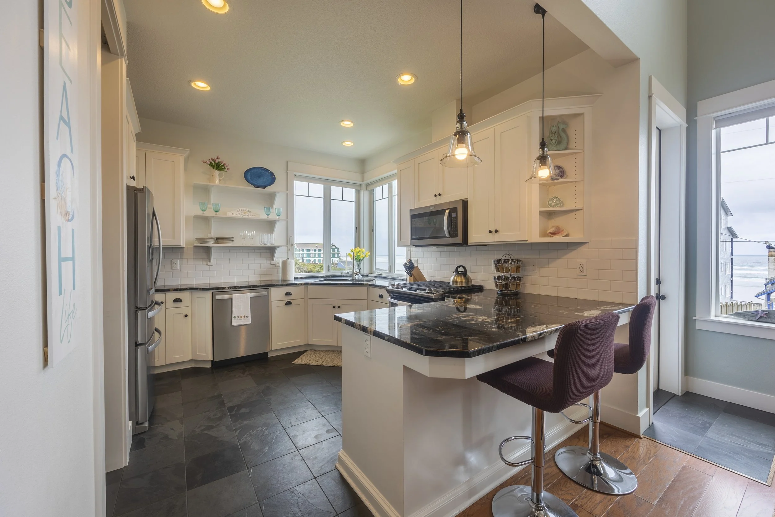 Luxury Oregon Coast Vacation Rental Availability — Oceanfront ...