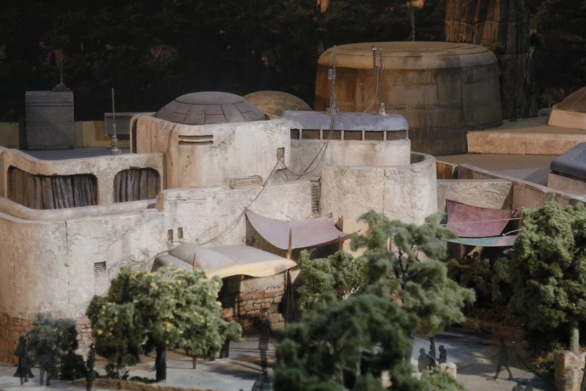 Complete Guide to Galaxy's Edge — lost weekenders