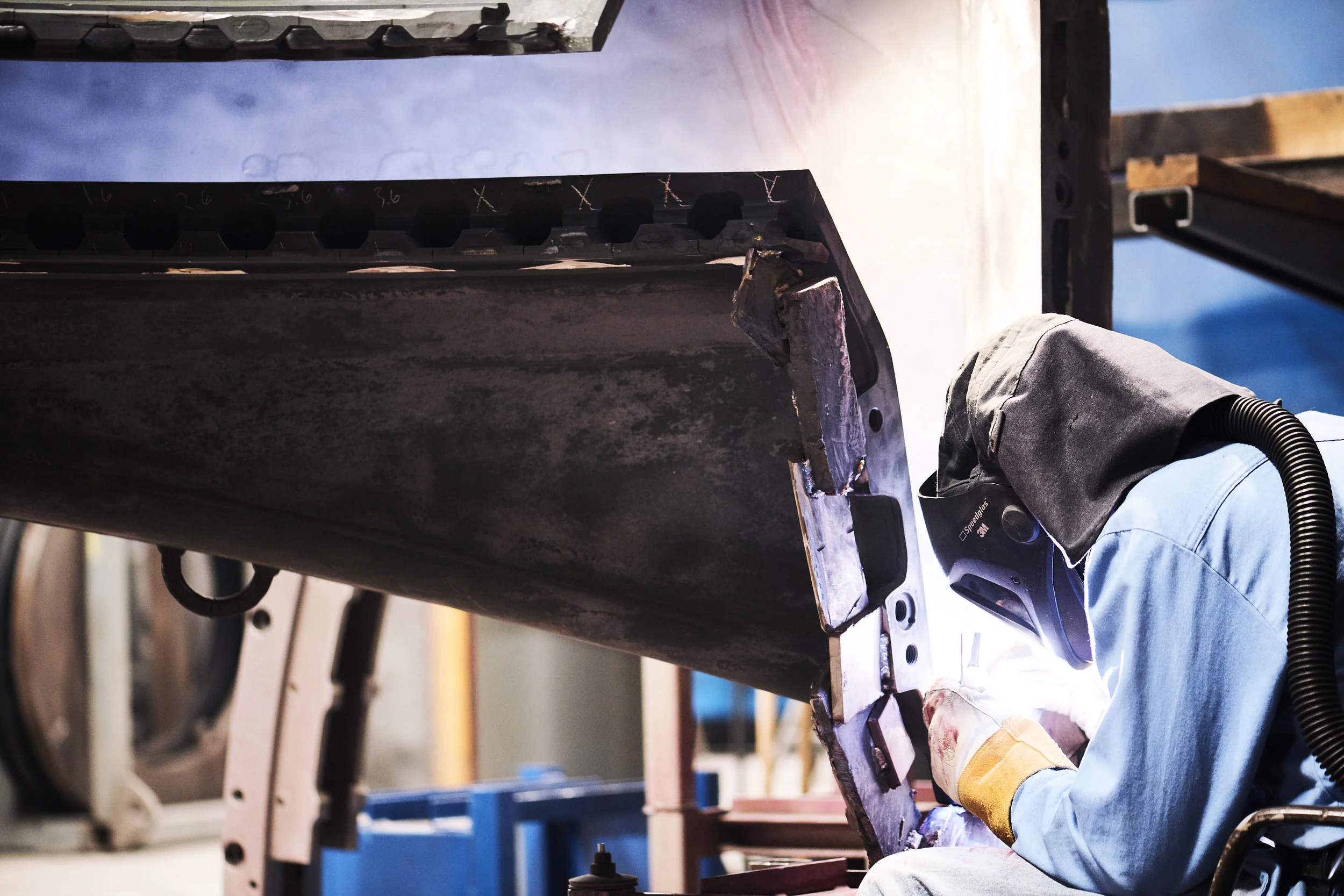 Manufacturing - Major Tool & Machine