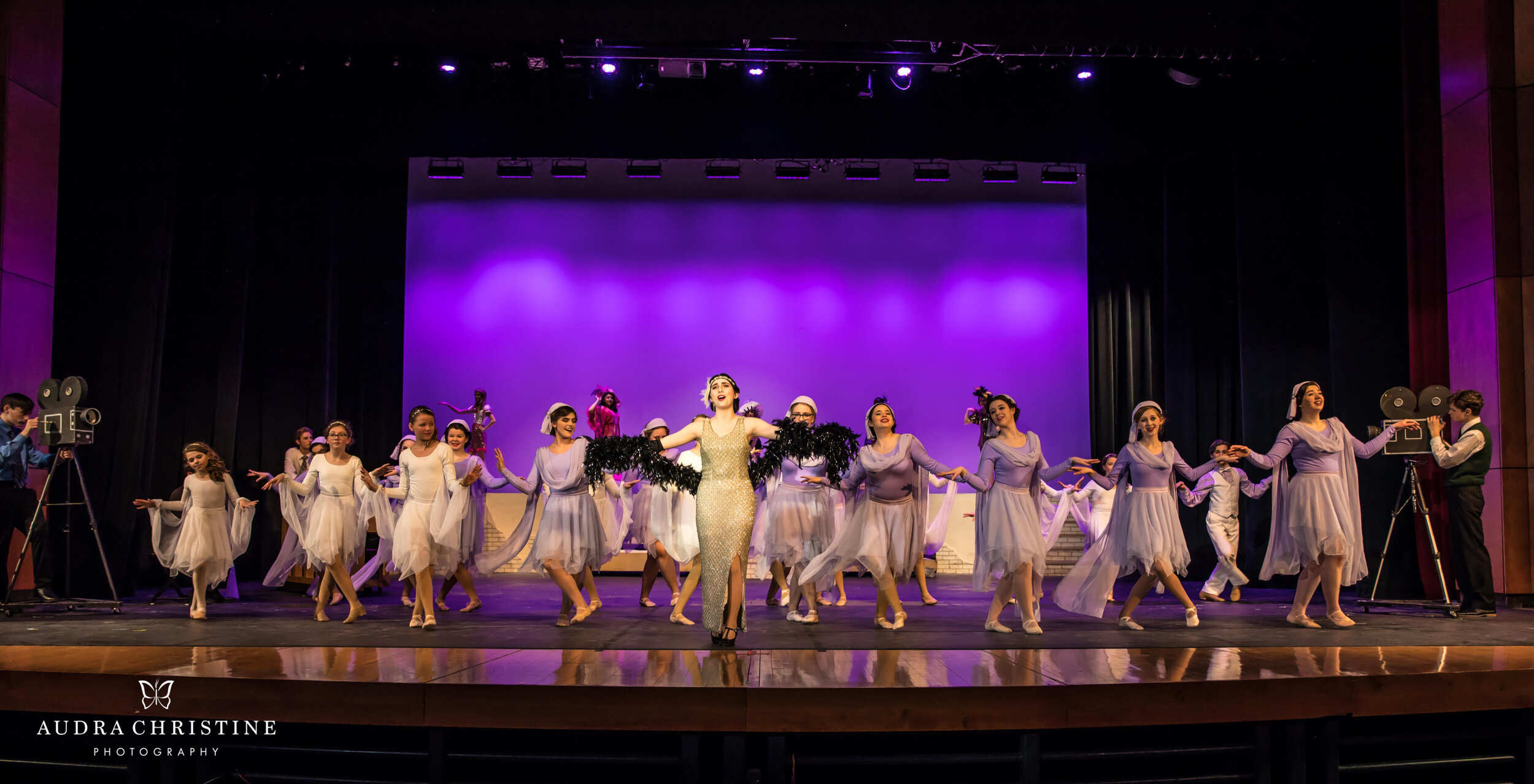 CYT's 'Singin' in the Rain' bubbles with energy — WISCONSIN THEATER ...